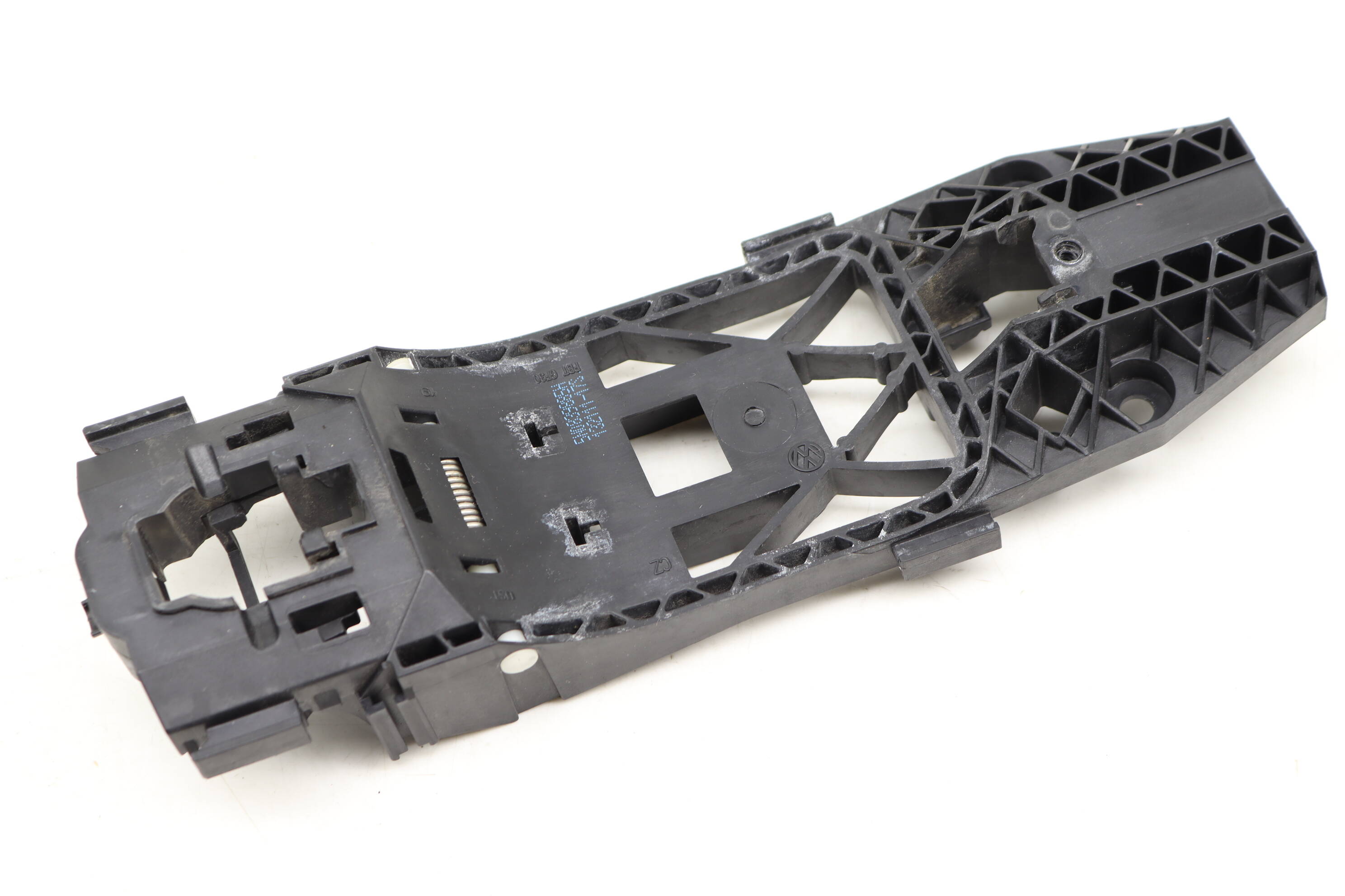 VW Exterior Door Handle Bracket 5N0839885H