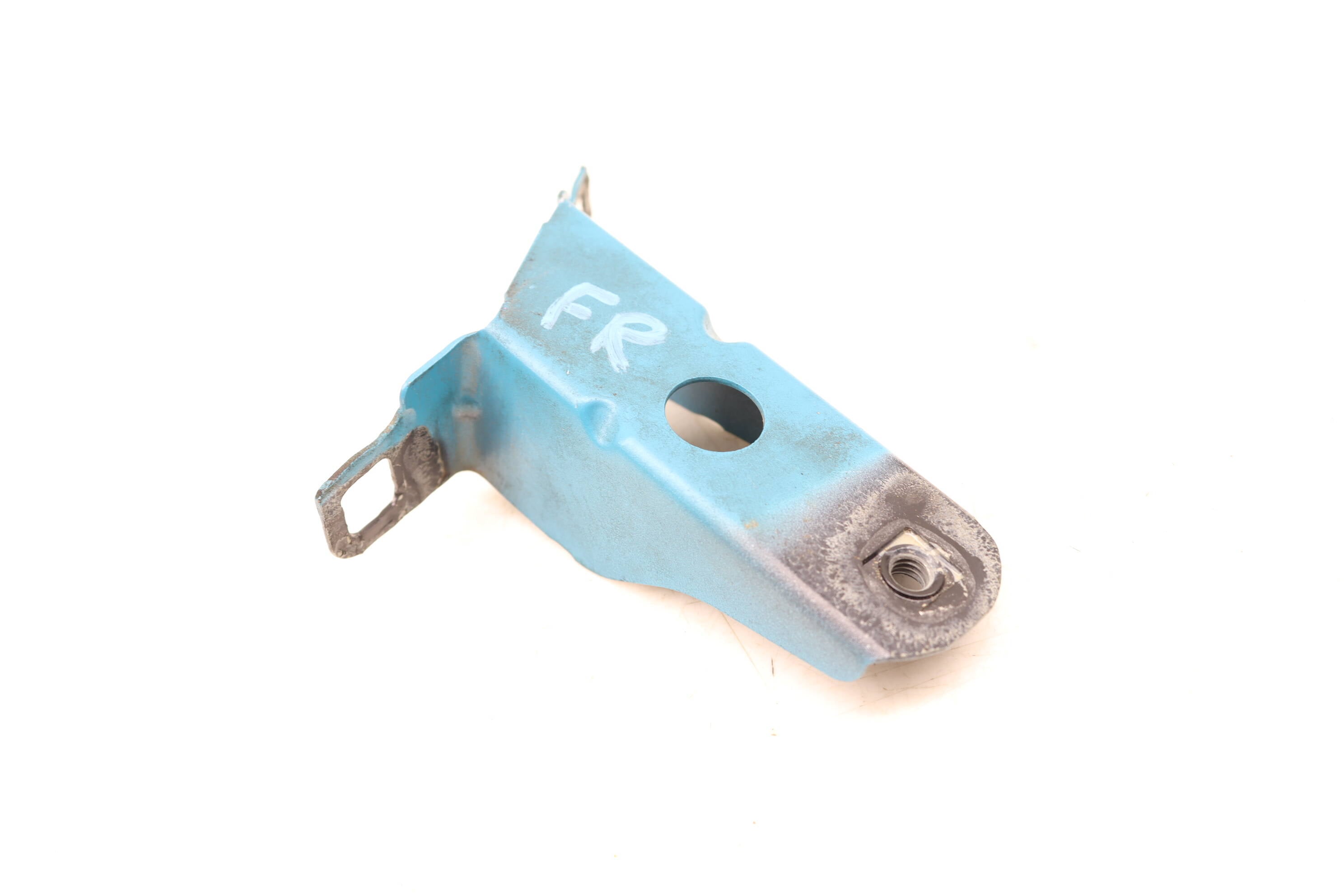 BMW Front Right Fender Mount / Bracket 41358066938