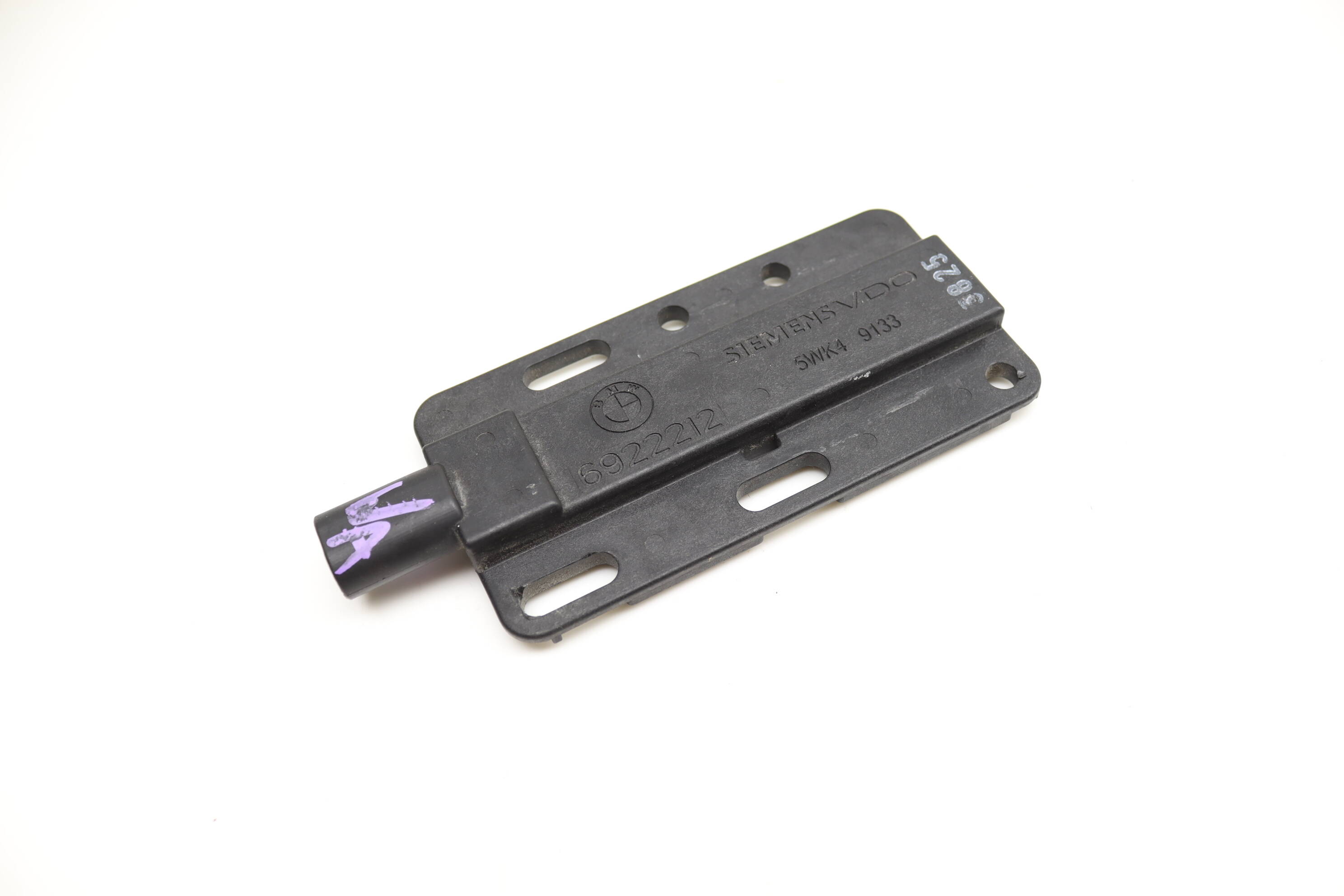 BMW Bumper Antenna (Z4, X1, 550i, 650i, M6) 61356922212