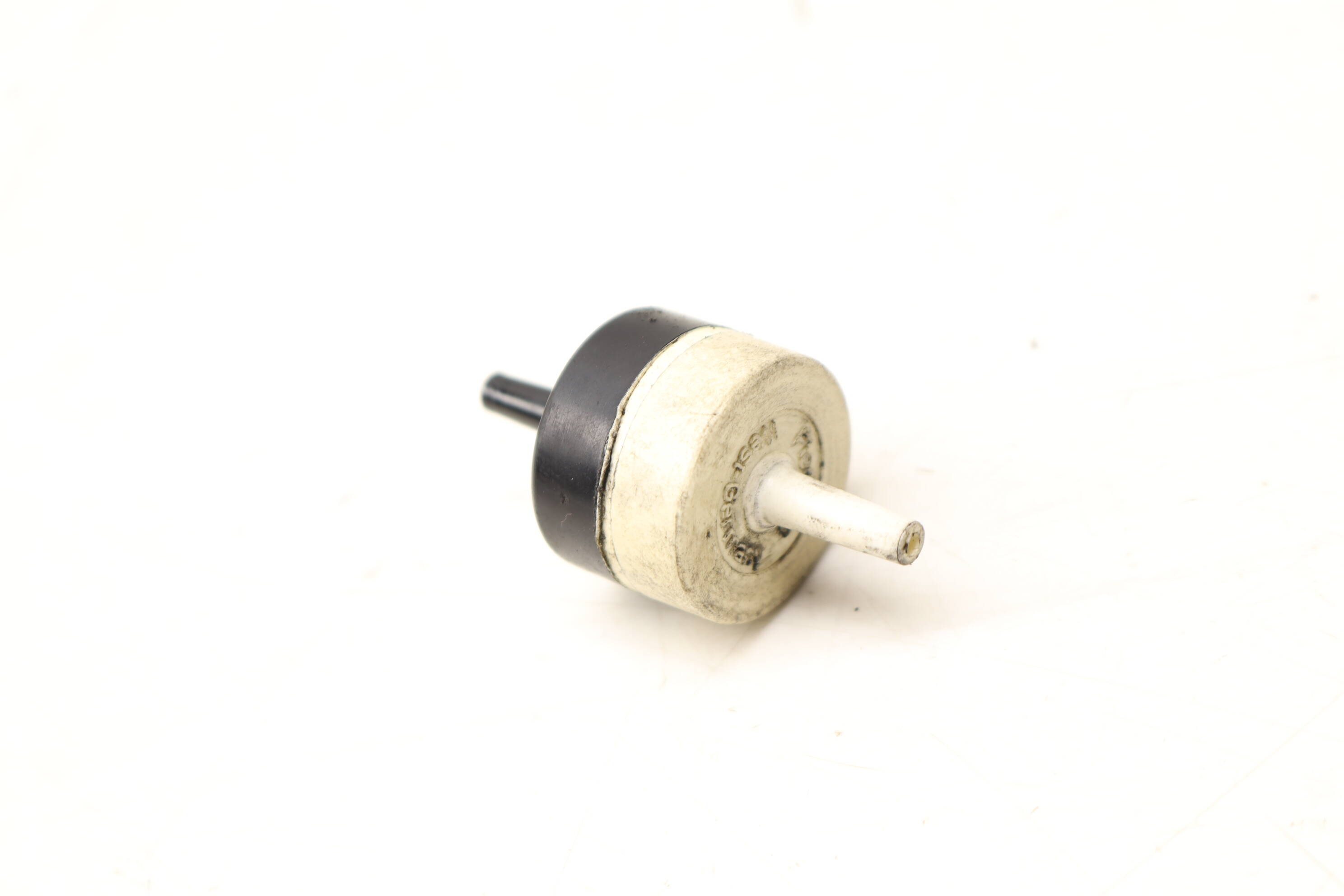 Audi Vacuum Check Valve 046905291A