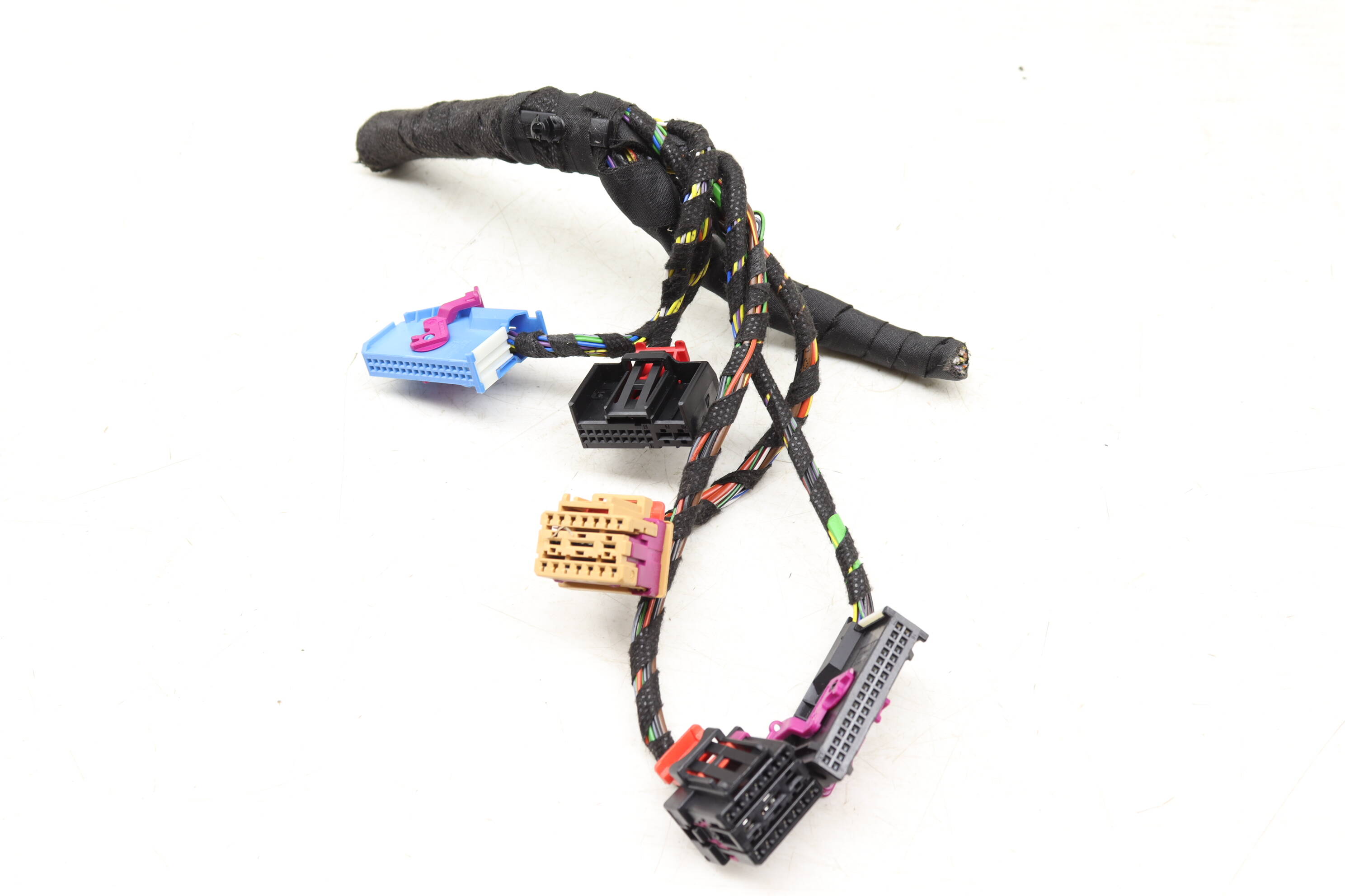 Comfort Control Module / Ccm / Bcm Wiring Connector / Pigtail
