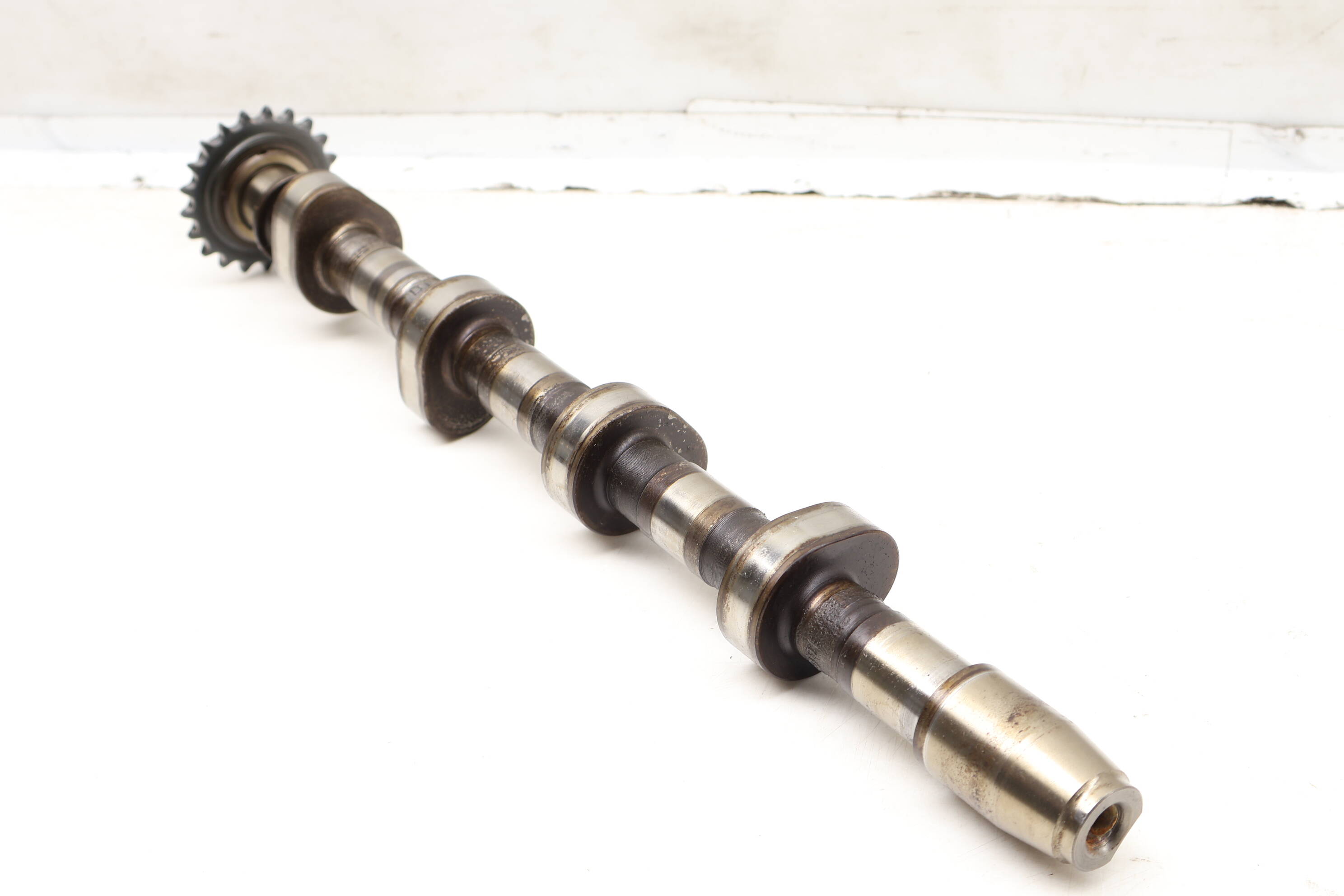 Audi Right Exhaust Camshaft / Cam Shaft 077109022EM