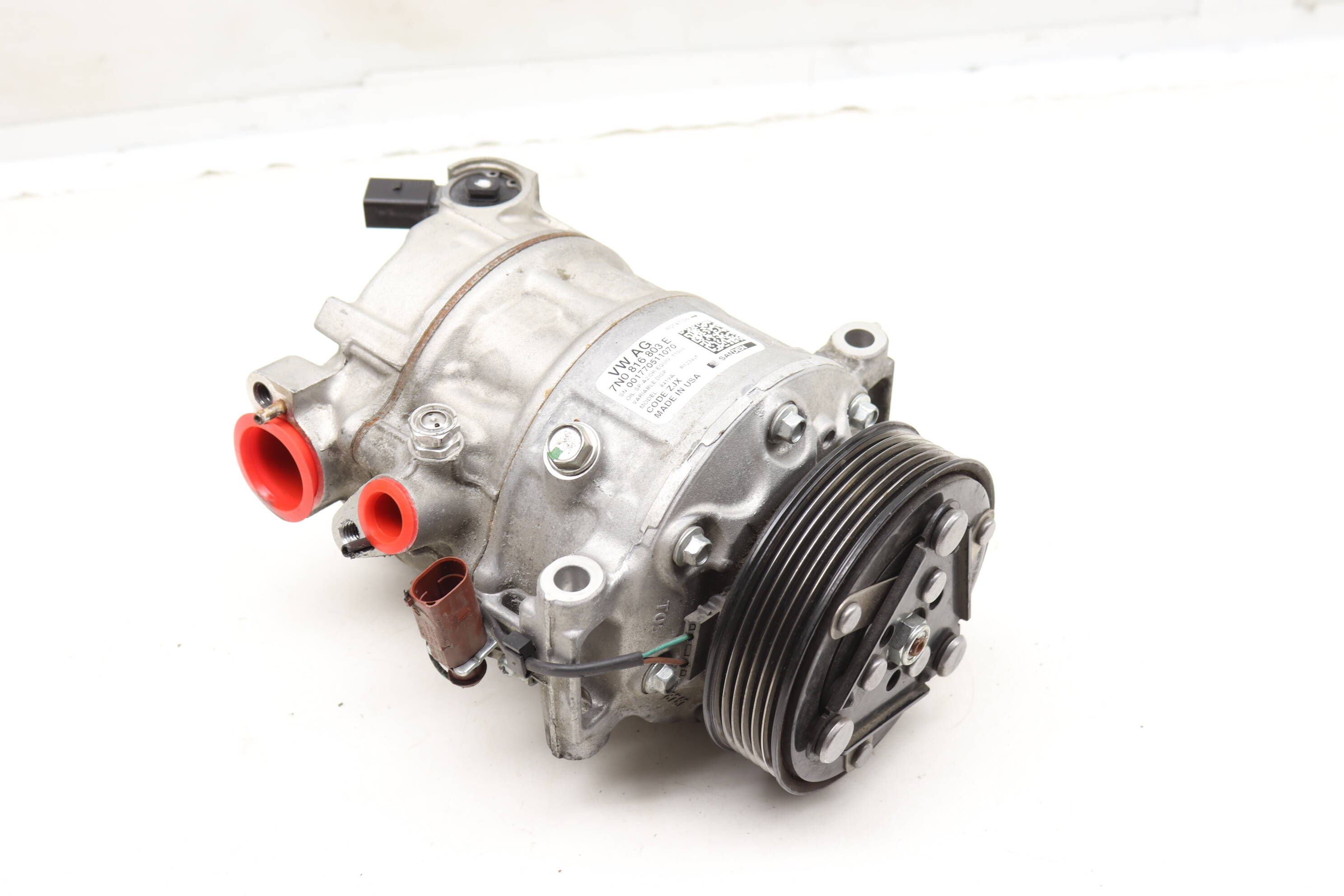 VW Ac Compressor 7N0816803E