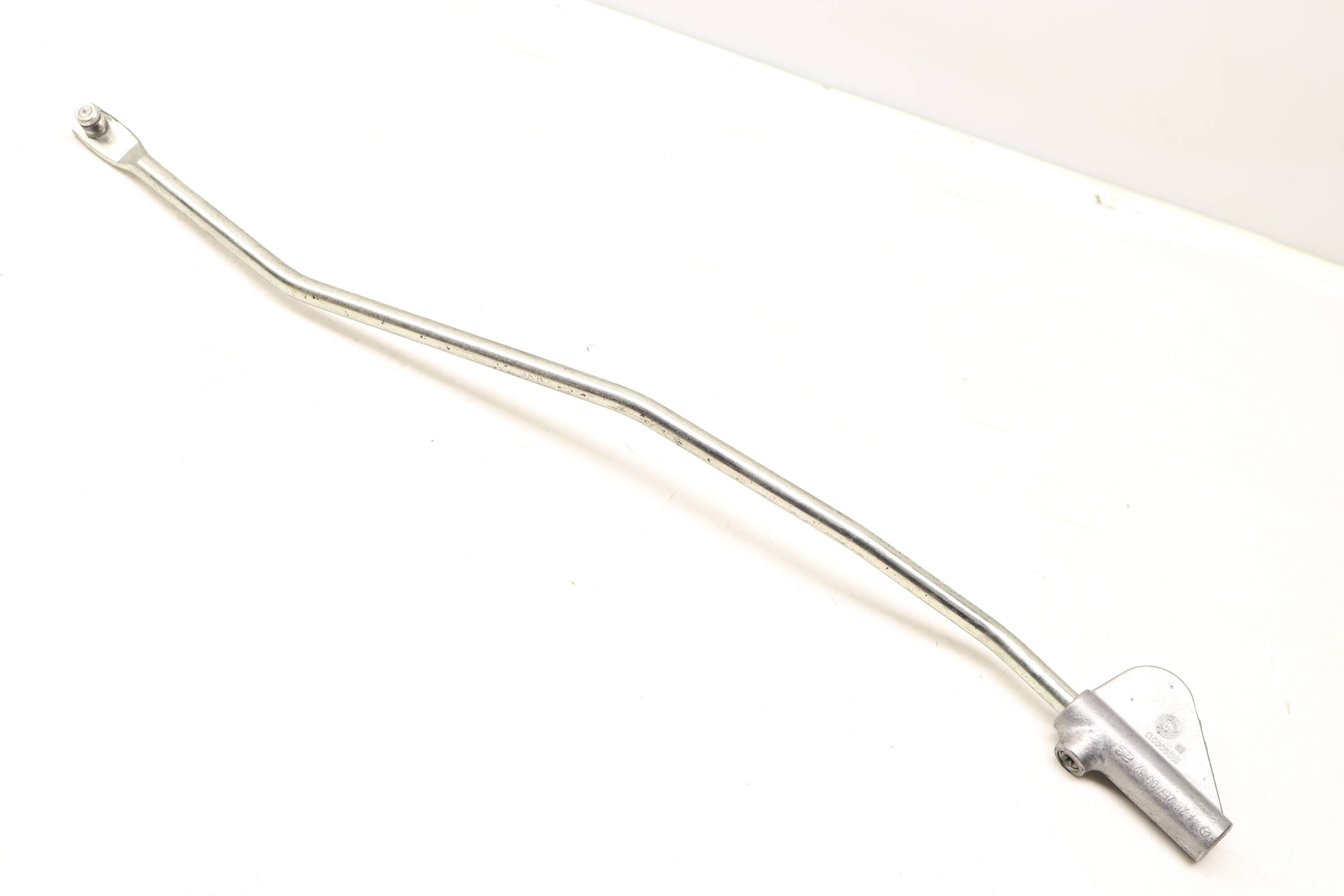 AUTOMATIC SHIFTER ROD / BRACKET - MERCEDES-BENZ C230 C250 C280 C300