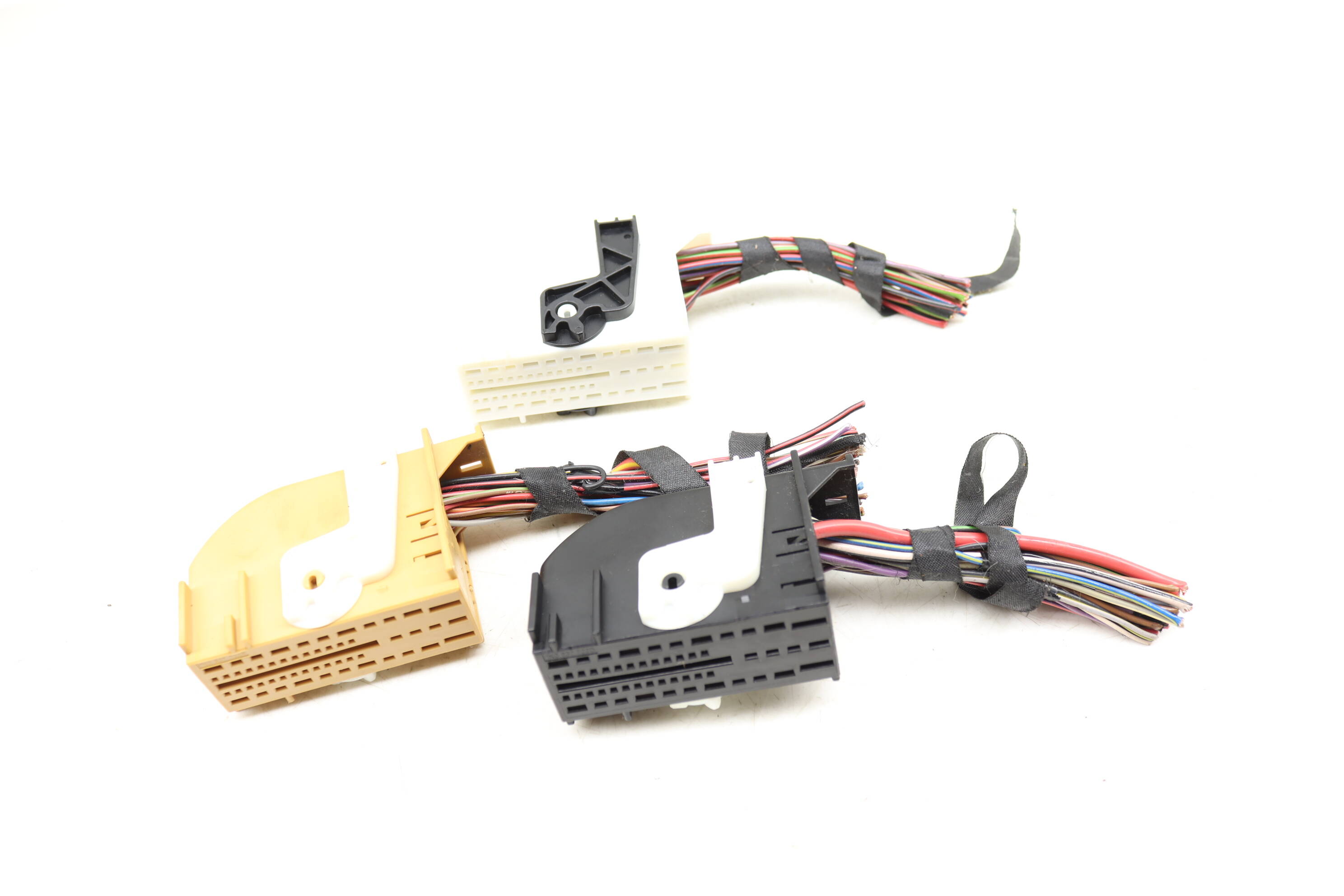 VW Body Control Module / Bcm Wiring Connector / Pigtail