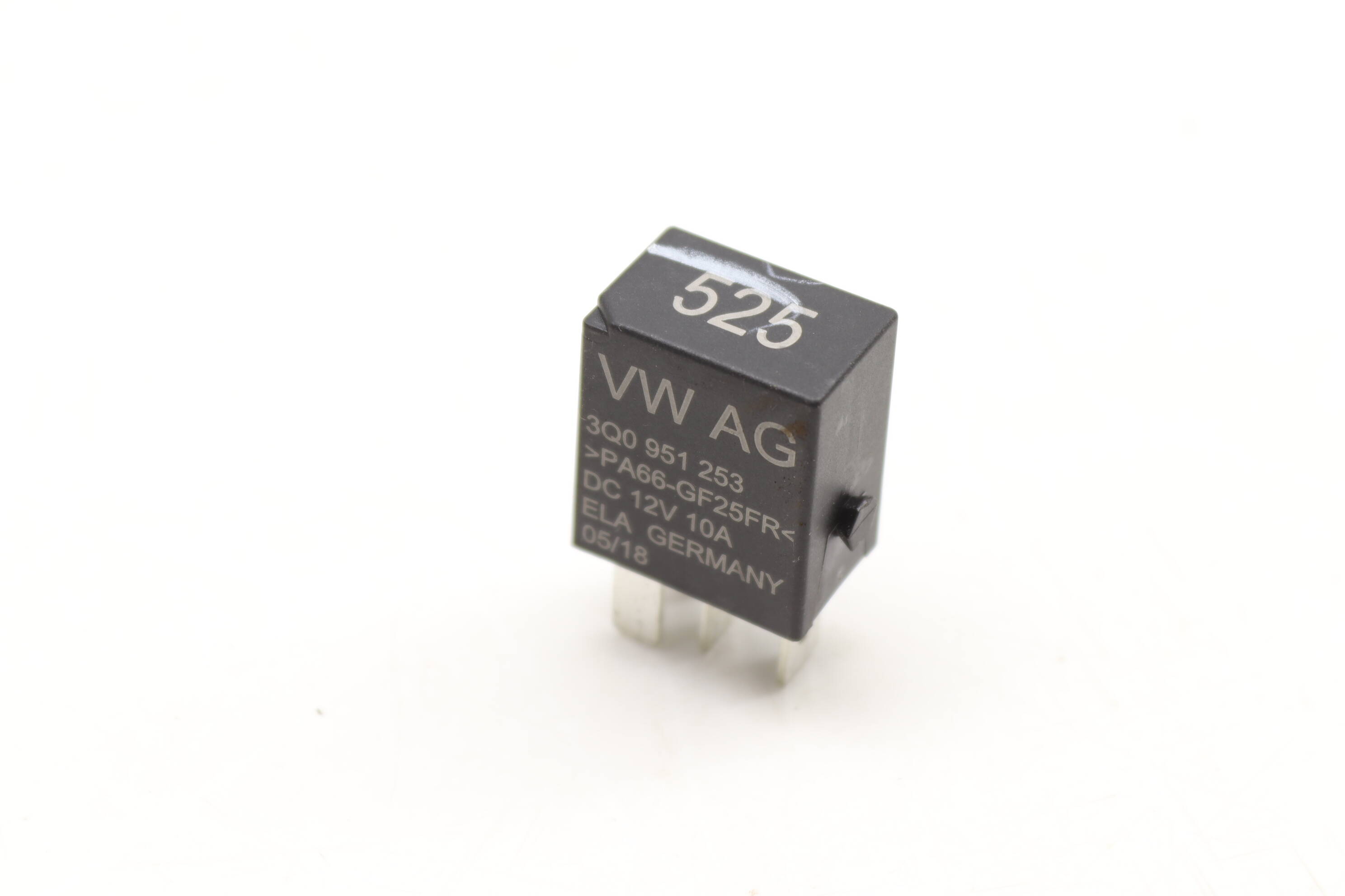 VW Relay # 525 3Q0951253