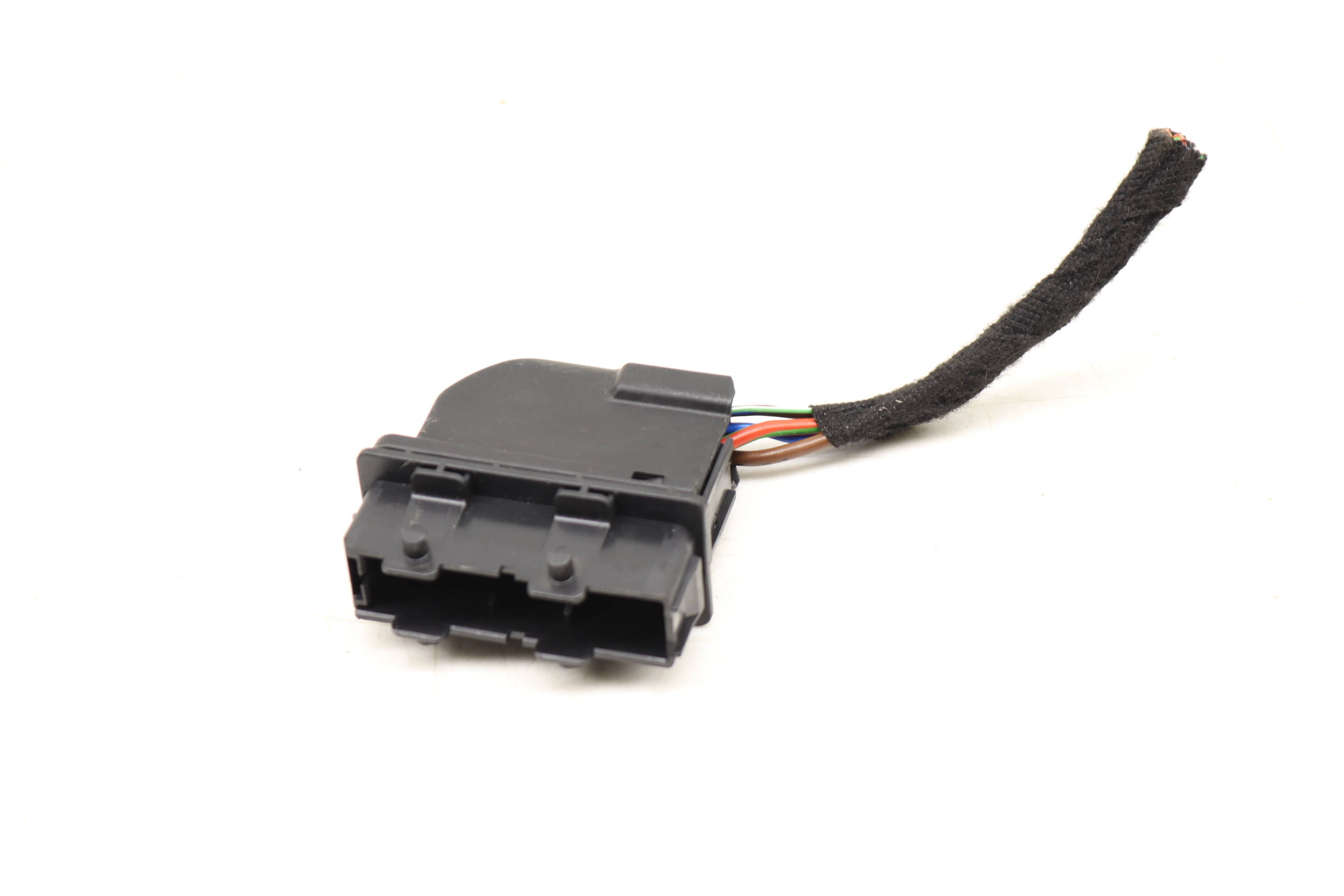 Audi Door Wiring Harness Connector 8K0972701