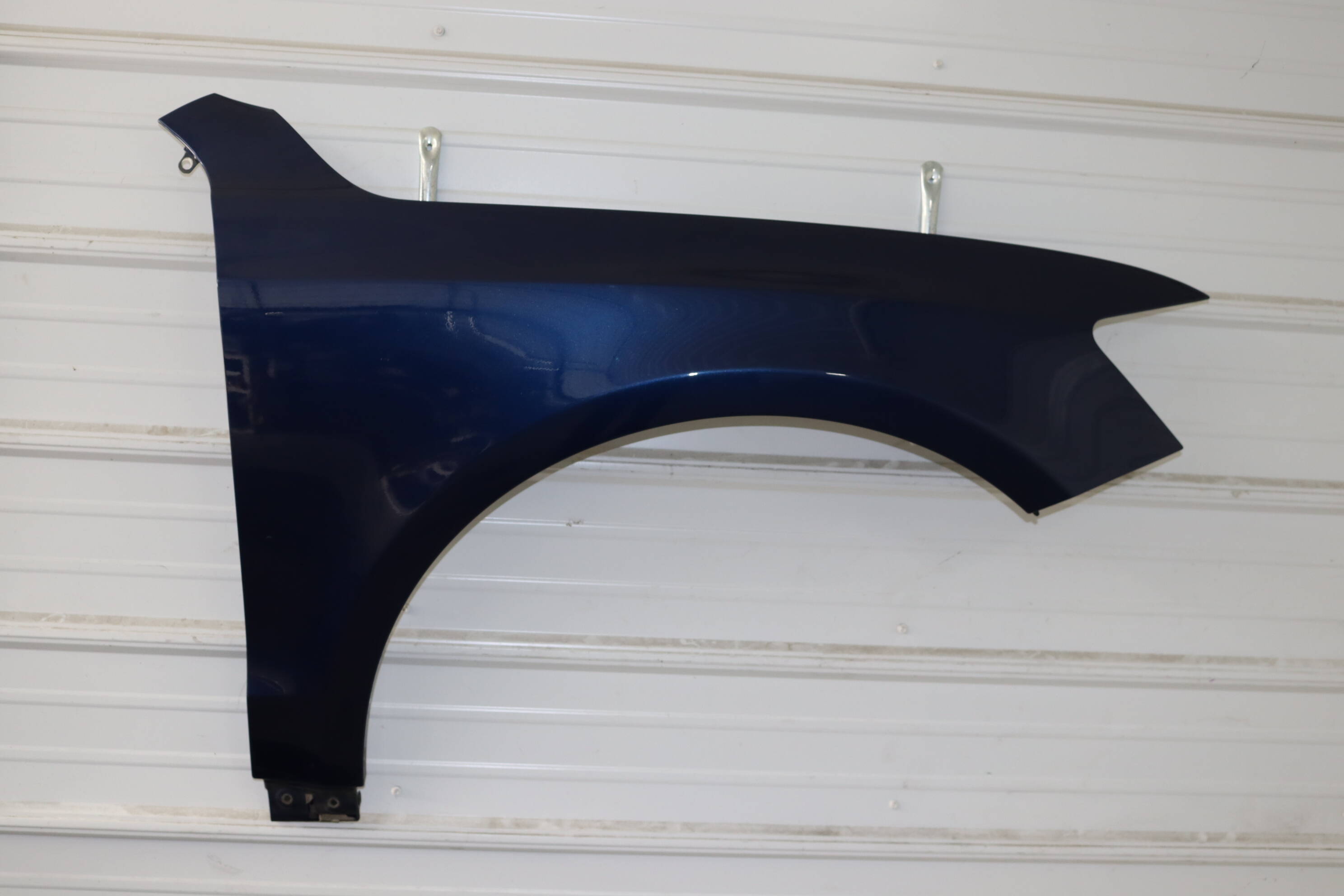 Audi Right Fender (Q5, SQ5) 8R0821106A