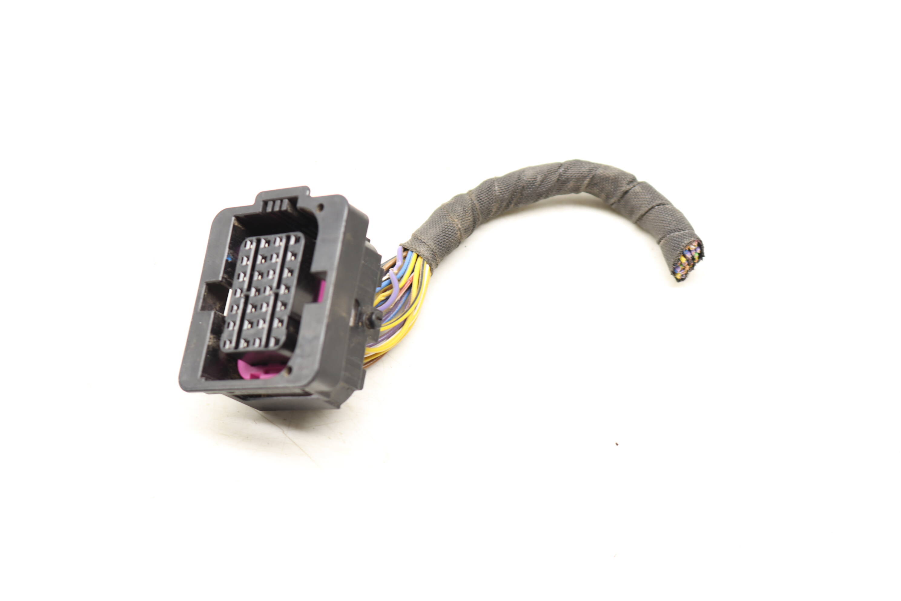 VW Transmission Wiring Connector / Pigtail (28-Pin) 3QF973722A