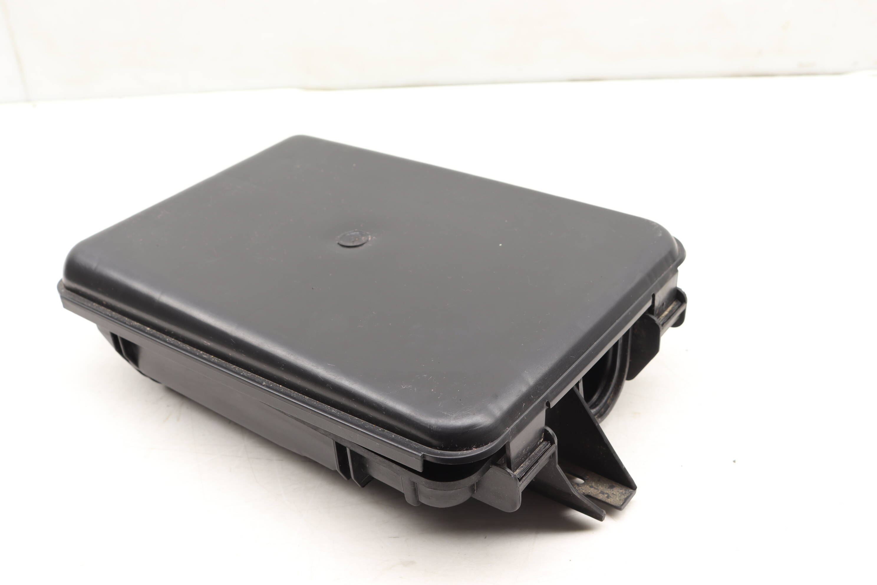 CCM / TCU CONTROL MODULE HOUSING / BOX - AUDI A4 A6 ALLROAD VW BEETLE