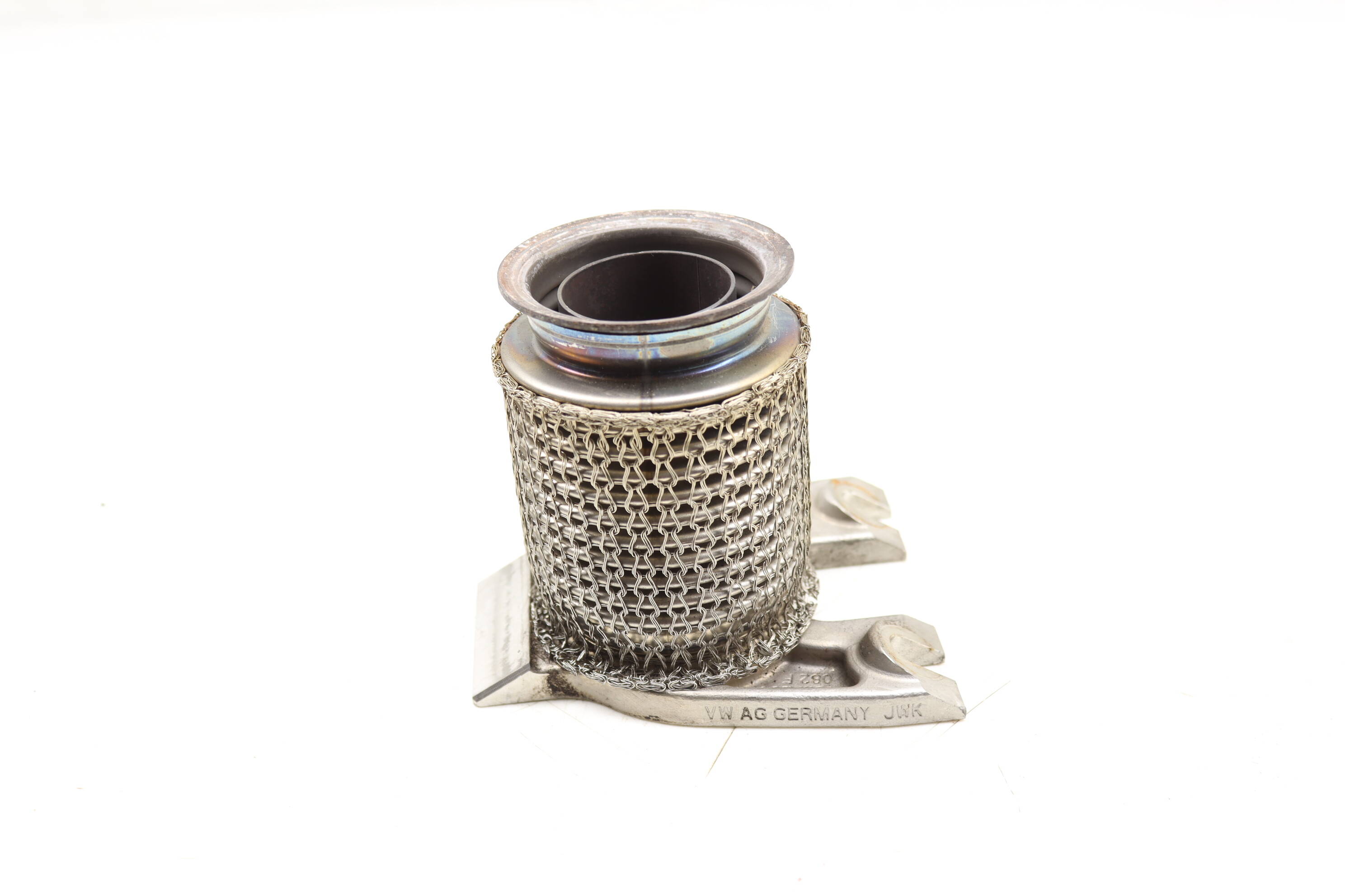 Audi Turbo Intercooler Pipe / Isolator 06M253082F