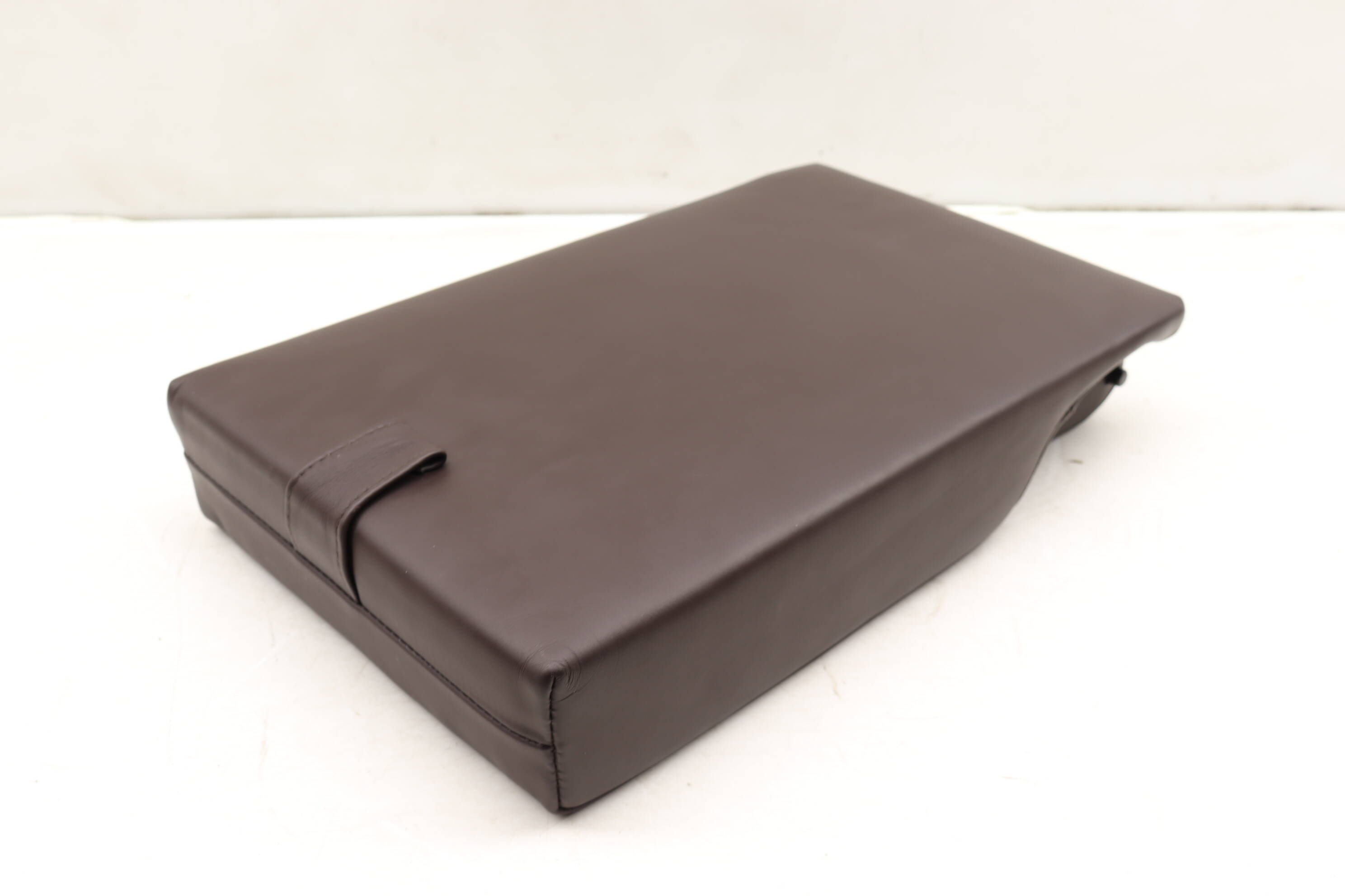 BMW Rear Center Armrest / Cup Holder (X5) 52207353256