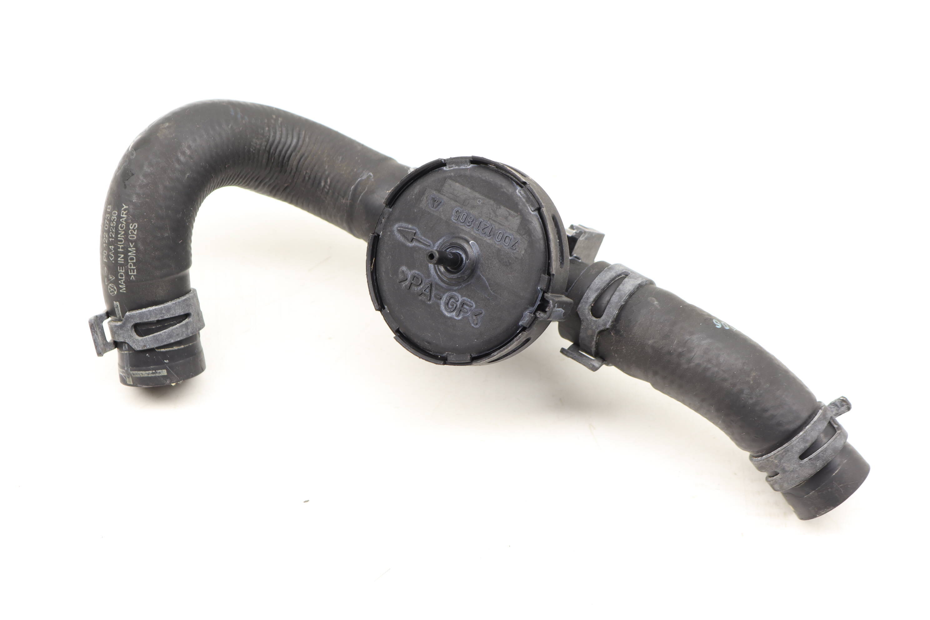 Porsche Coolant Hose W/ Vacuum Valve (Cayenne) 7P0122073B