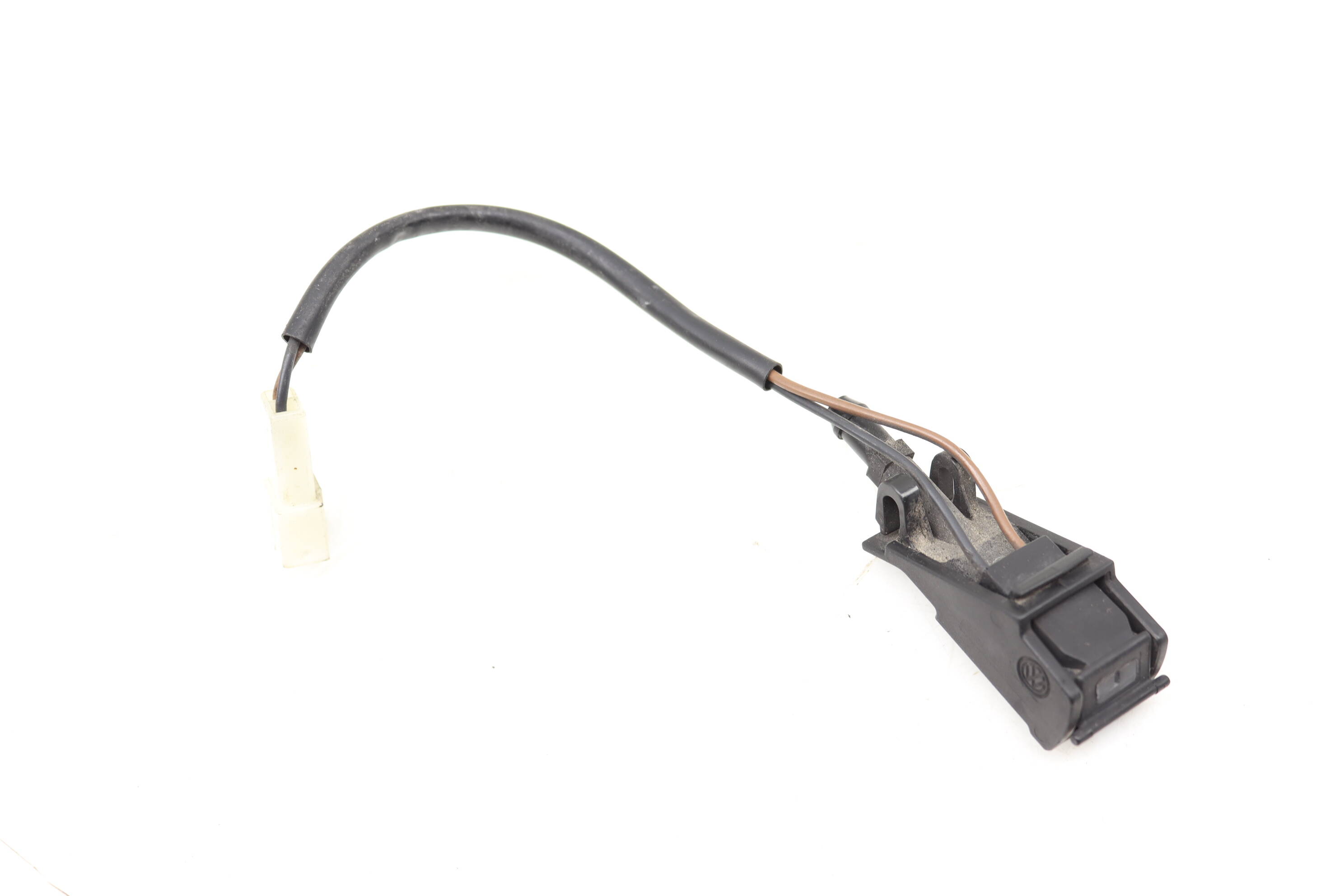 VW Windshield Washer Sprayer Jet / Nozzle 6E0955986