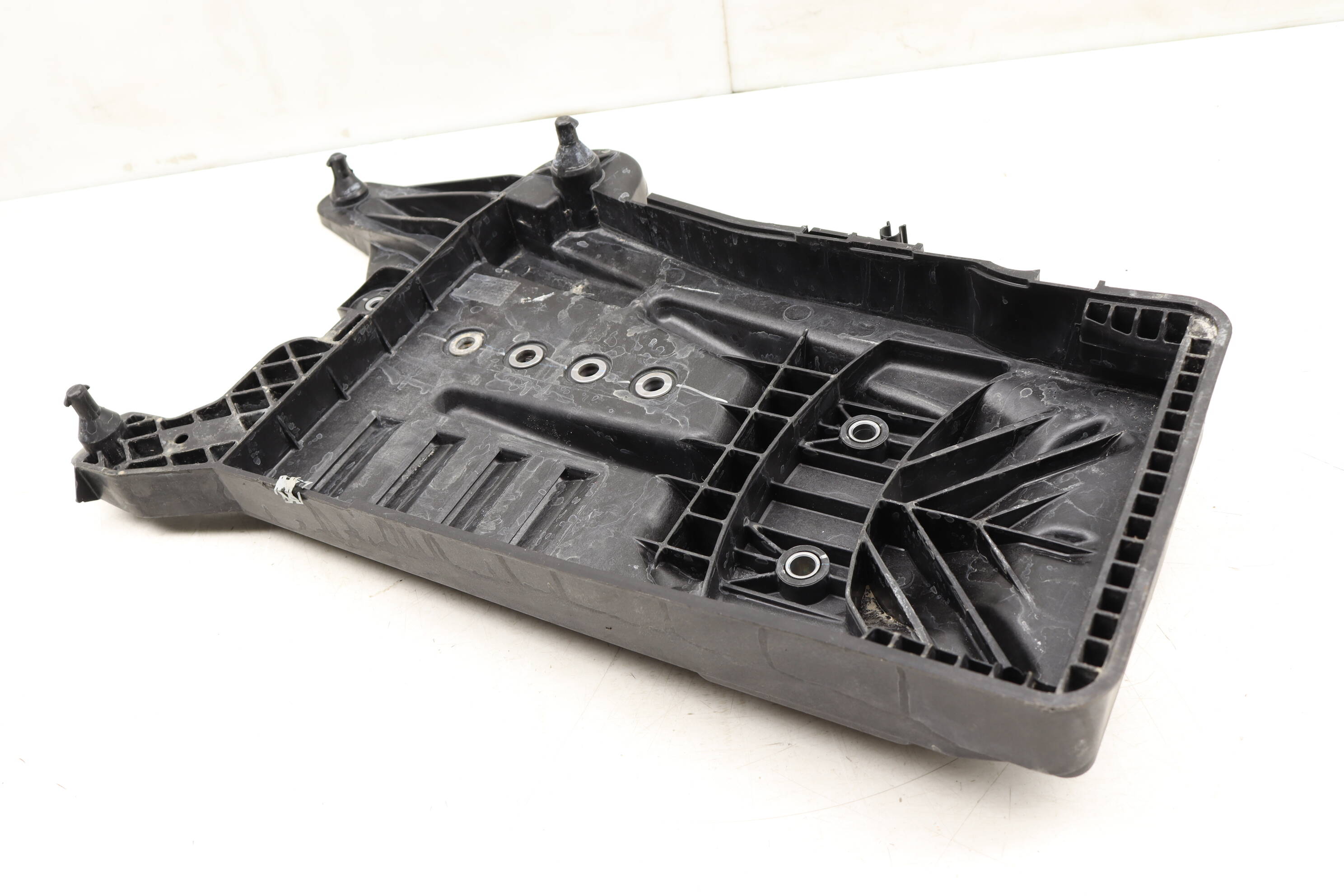 VW Battery Tray (Atlas) 3QF915331