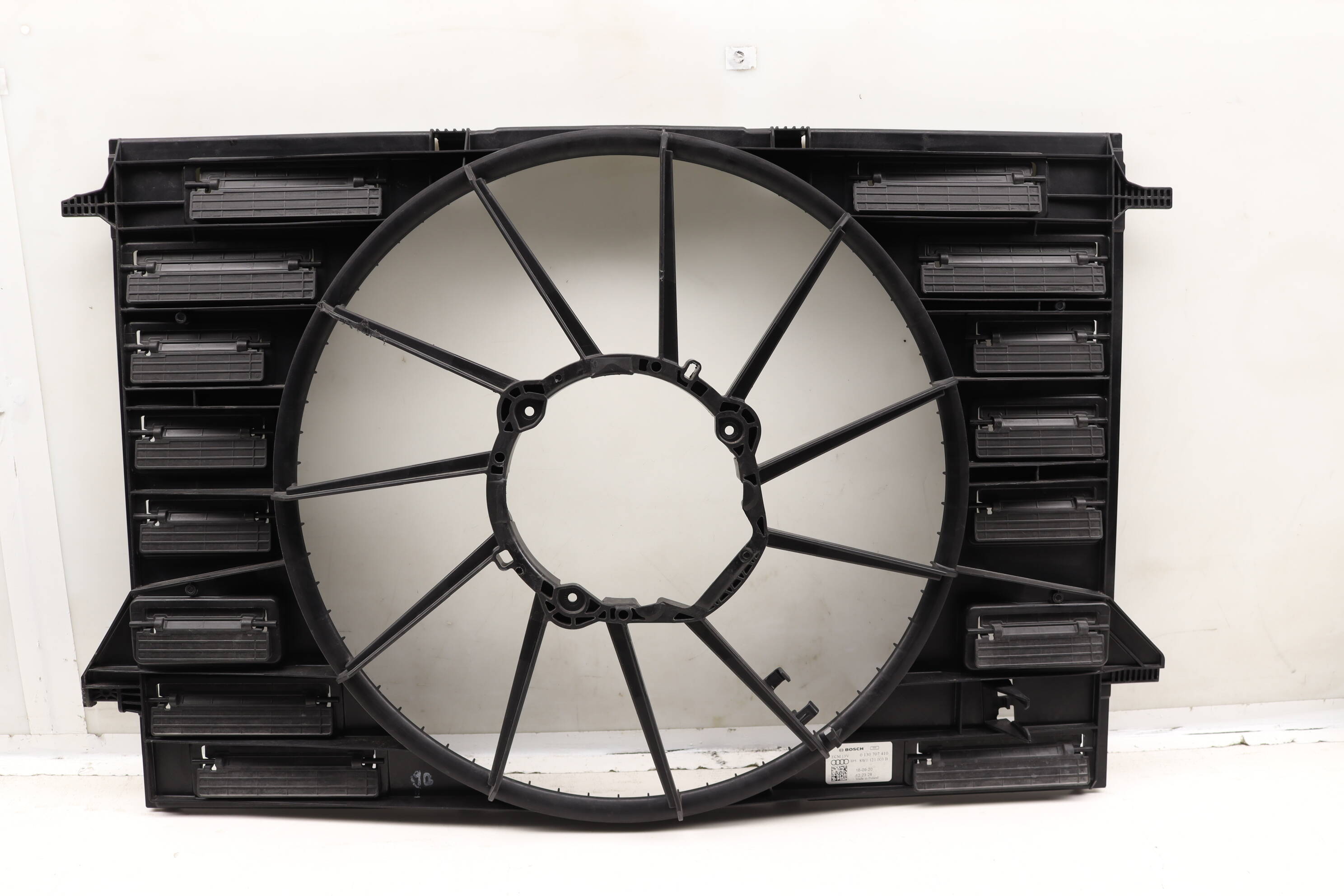 Audi Electric Cooling Fan Housing / Cowl 8W0121003B