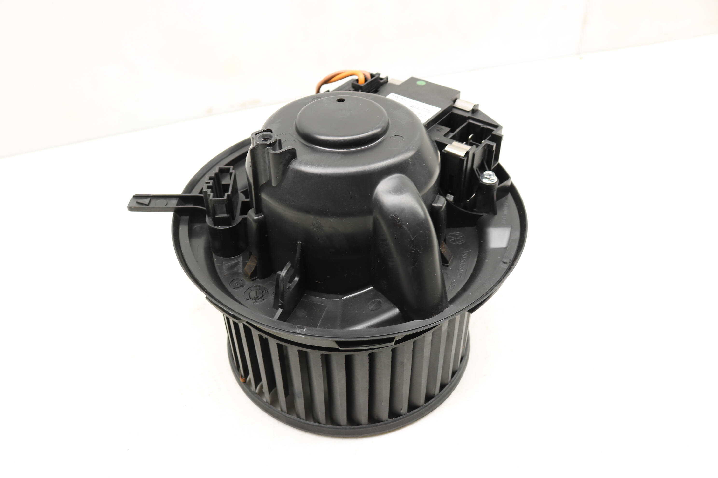 VW Blower Motor / Fan (Beetle, Passat) 561820015B