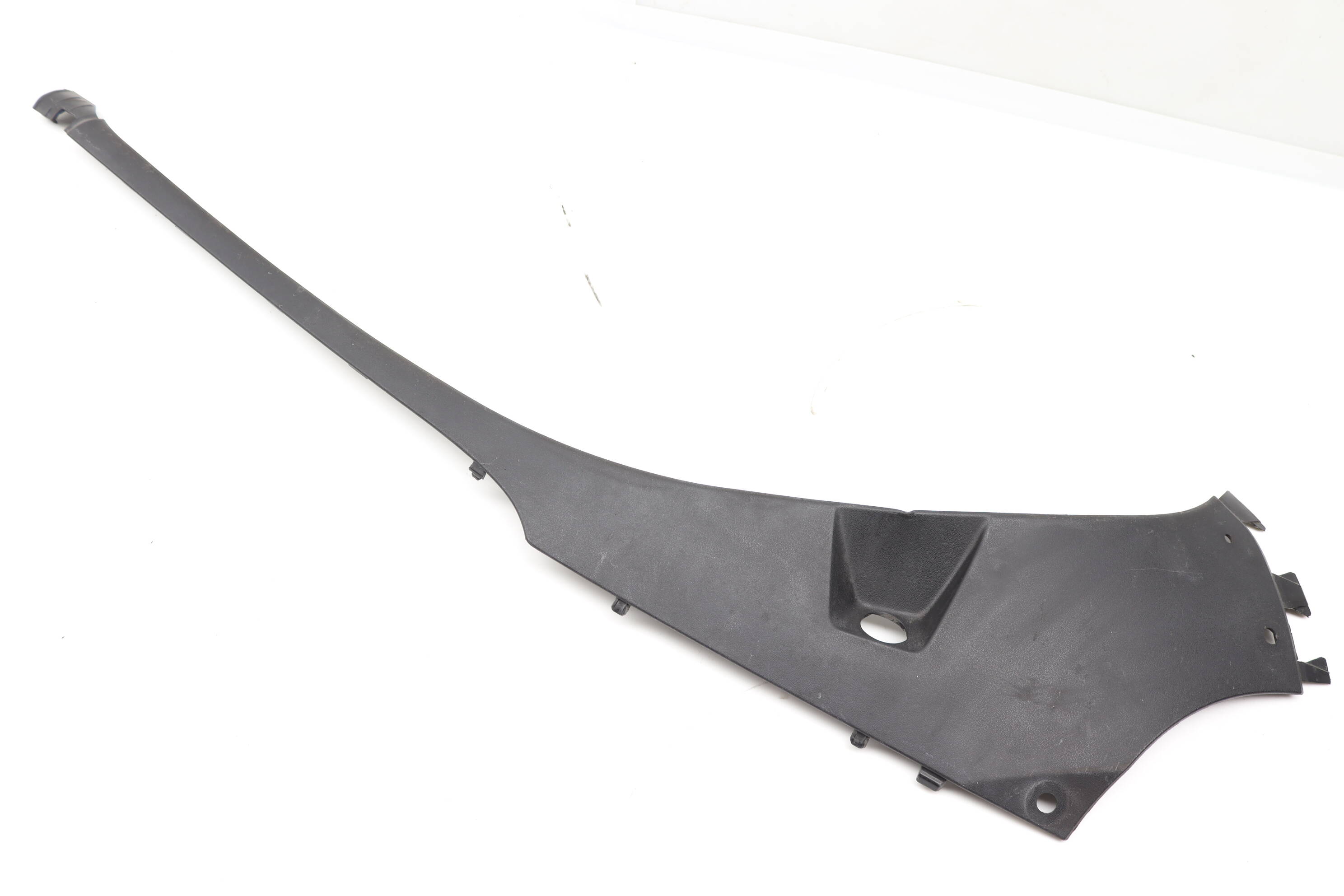 Porsche Left Headlight / Headlamp Trim (Macan) 95B807173A