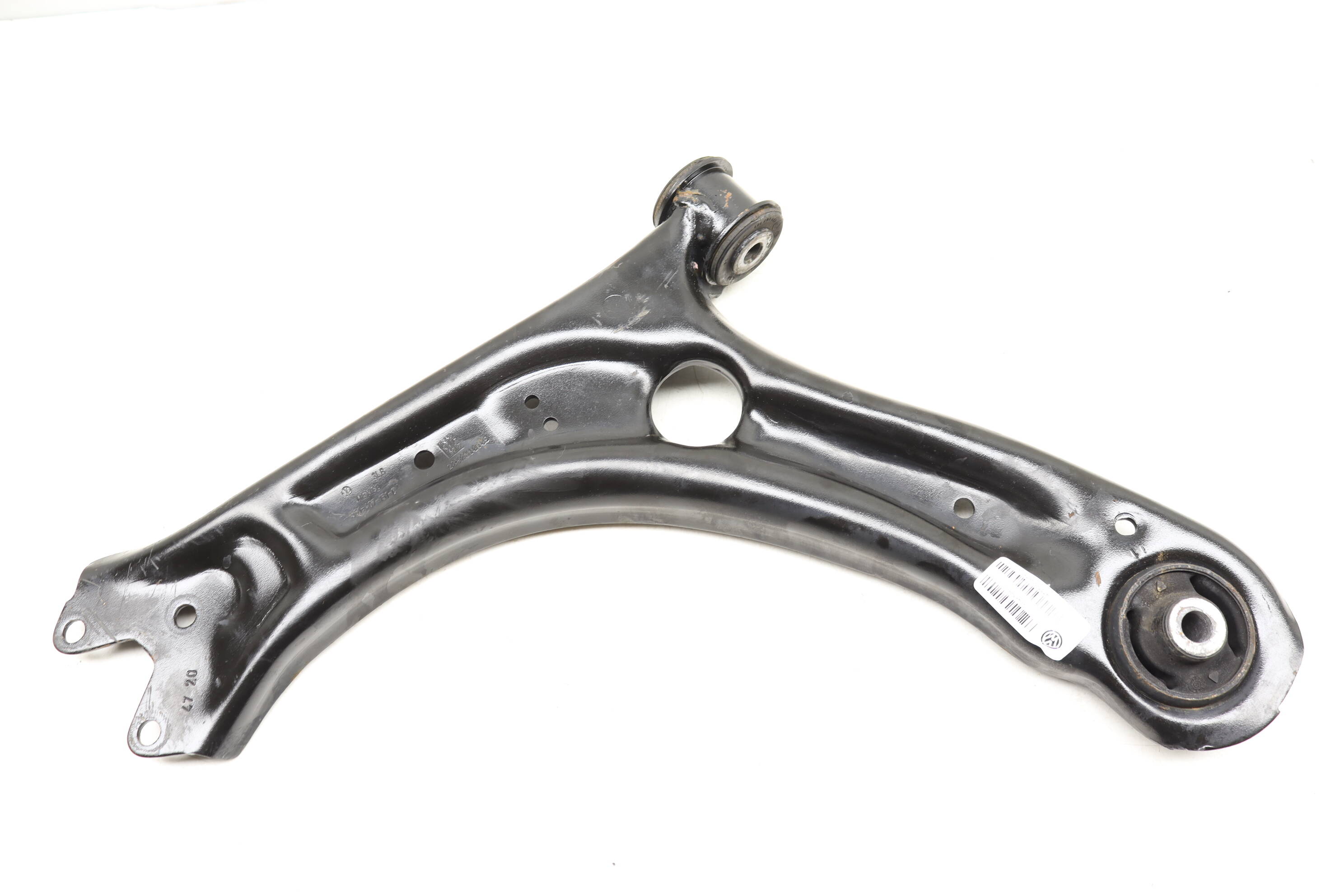 VW Left Lower Control Arm (Beetle, Passat) 561407151C