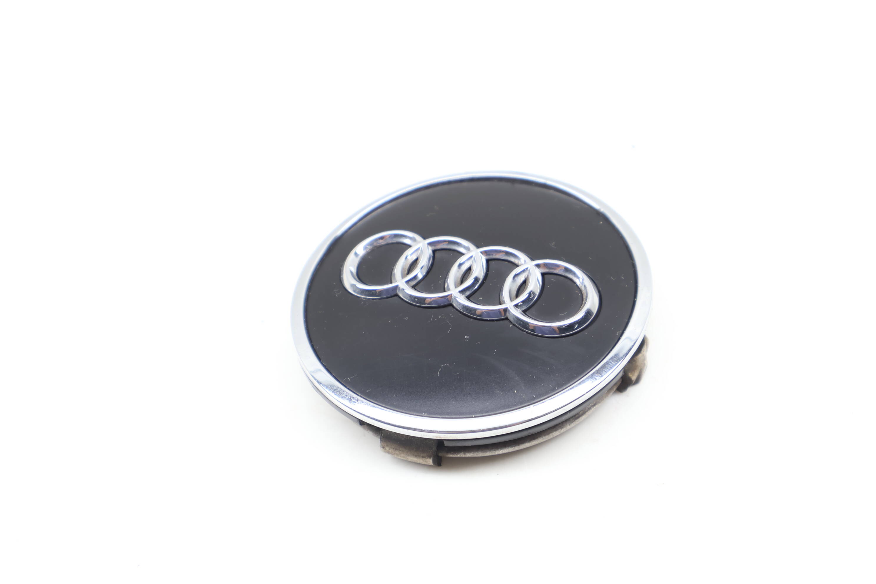 Audi Wheel Center Cap 8W0601170B