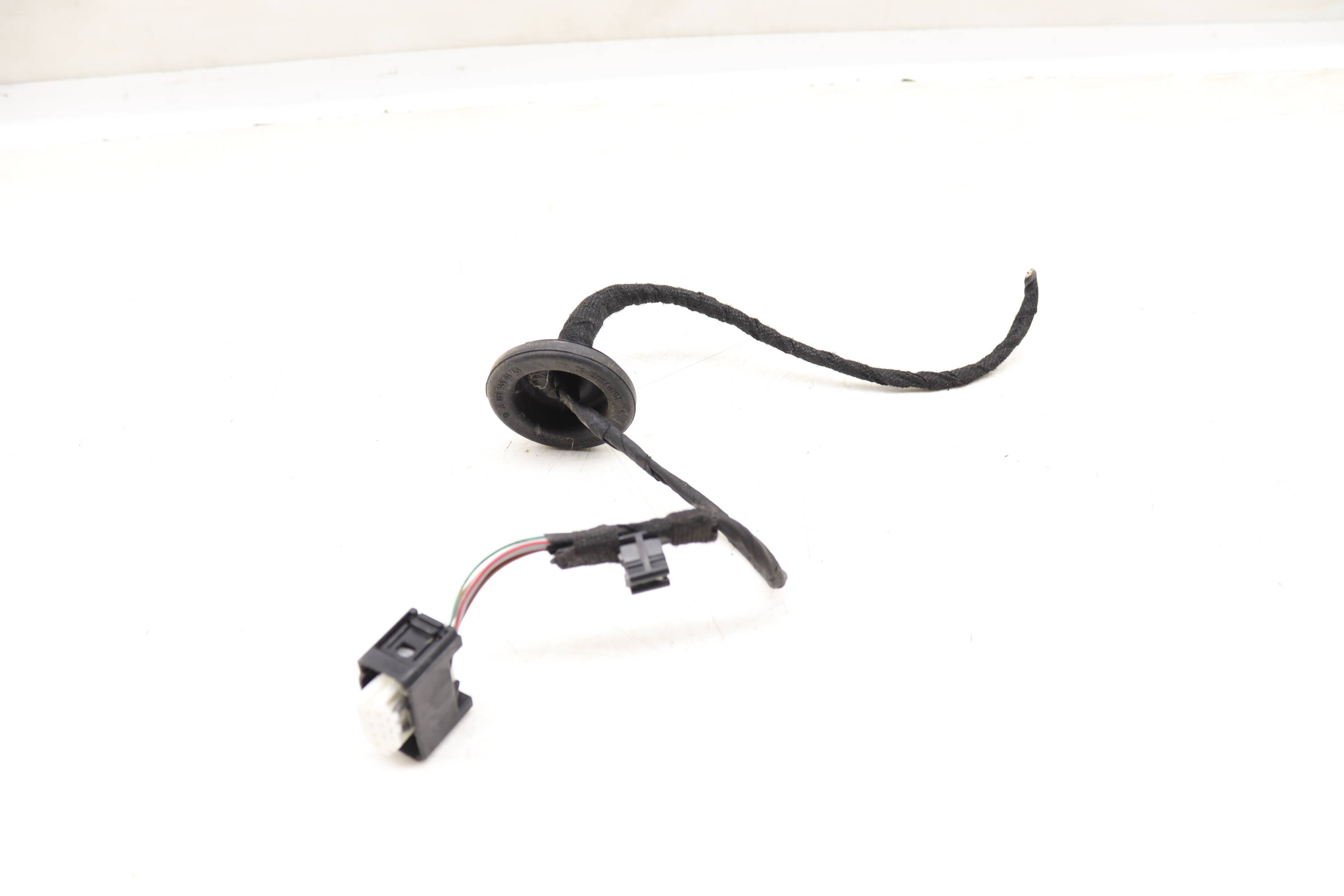 Mercedes-Benz Tail Light / Lamp Wiring Connector Pigtail