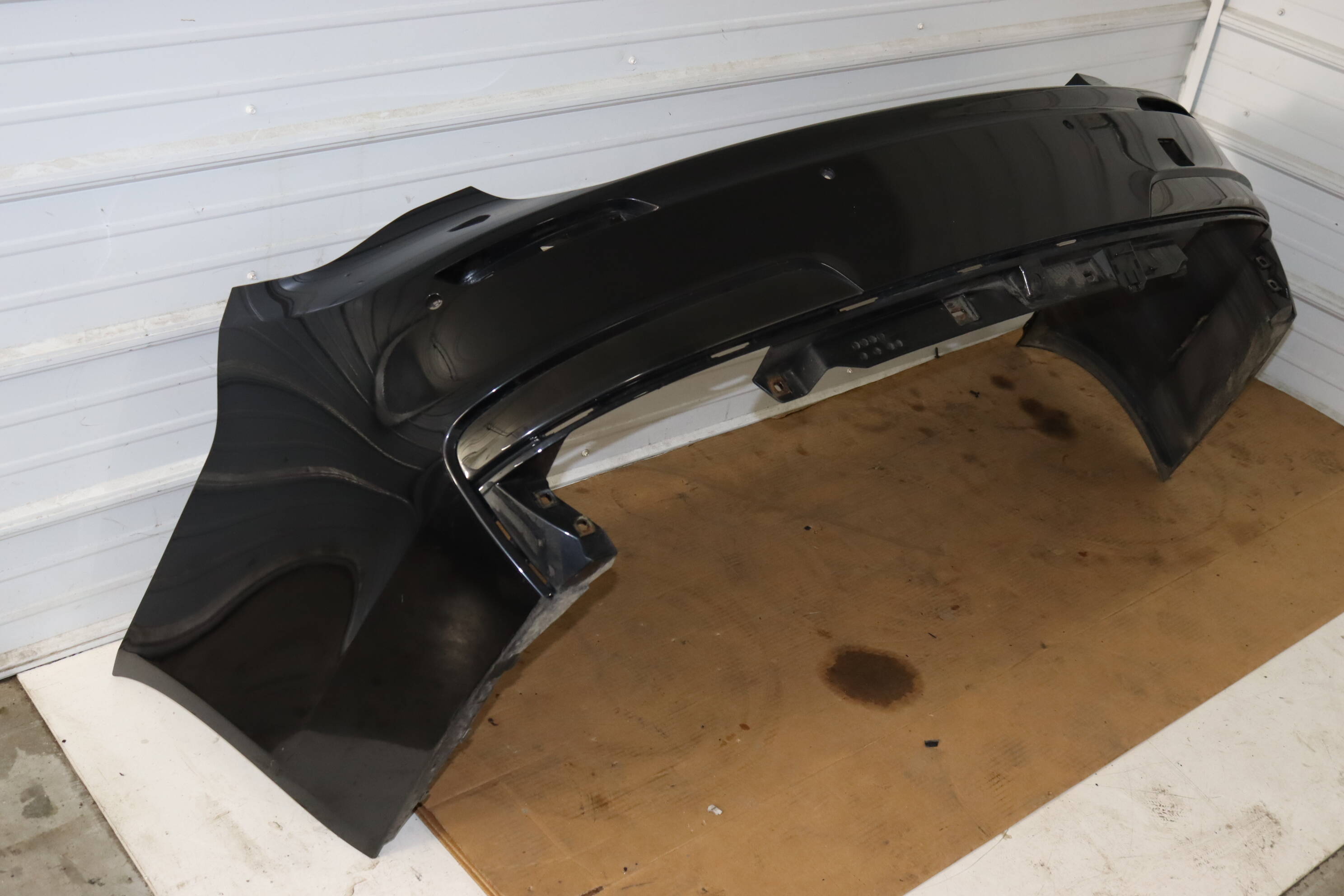BMW Rear Bumper Cover (M) 51127898876