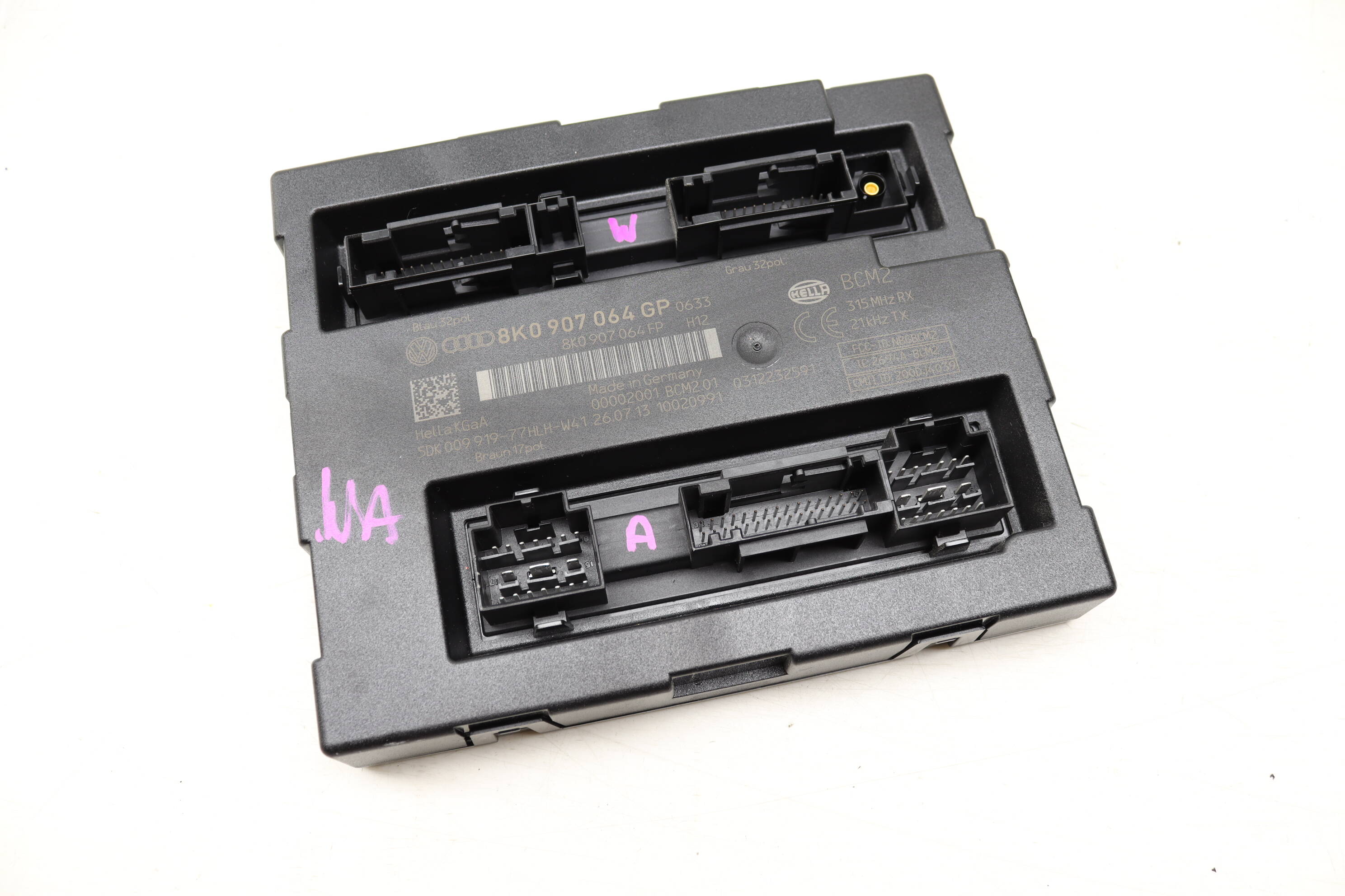 Audi Comfort Control Module / Ccm / Bcm 8K0907064GP