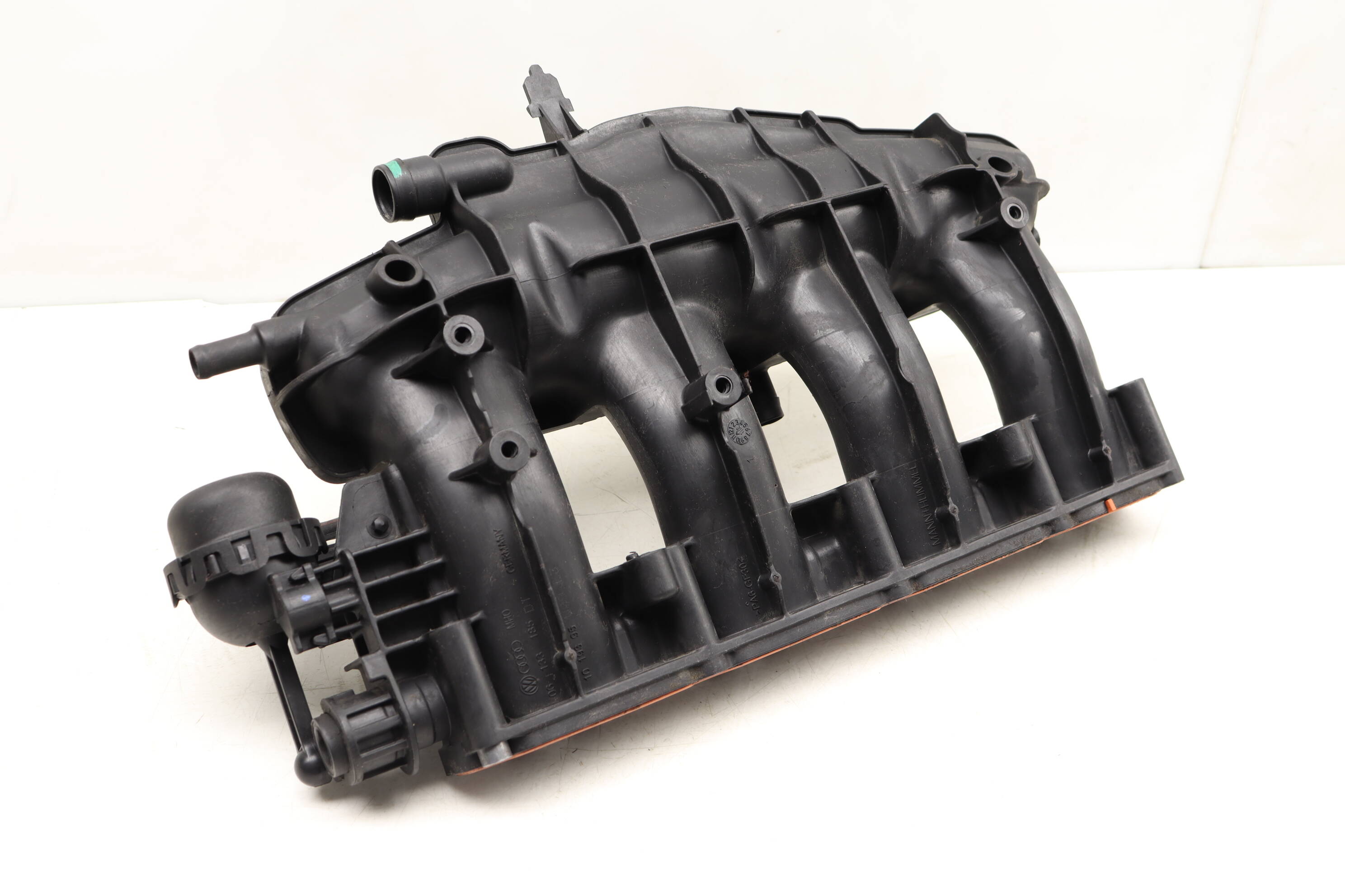VW Intake Manifold 06J133185DT