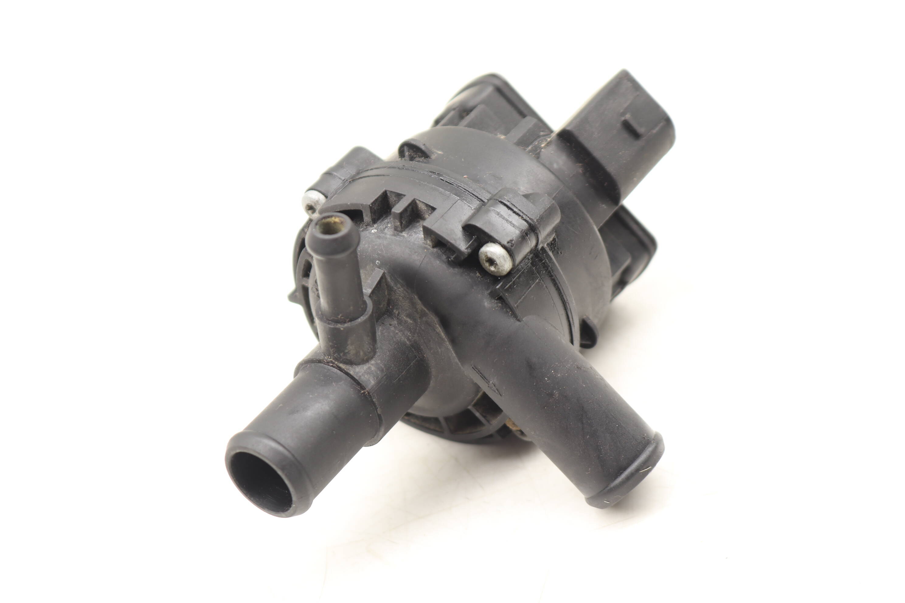 Mercedes-Benz Auxiliary Coolant / Water Pump 2048350264