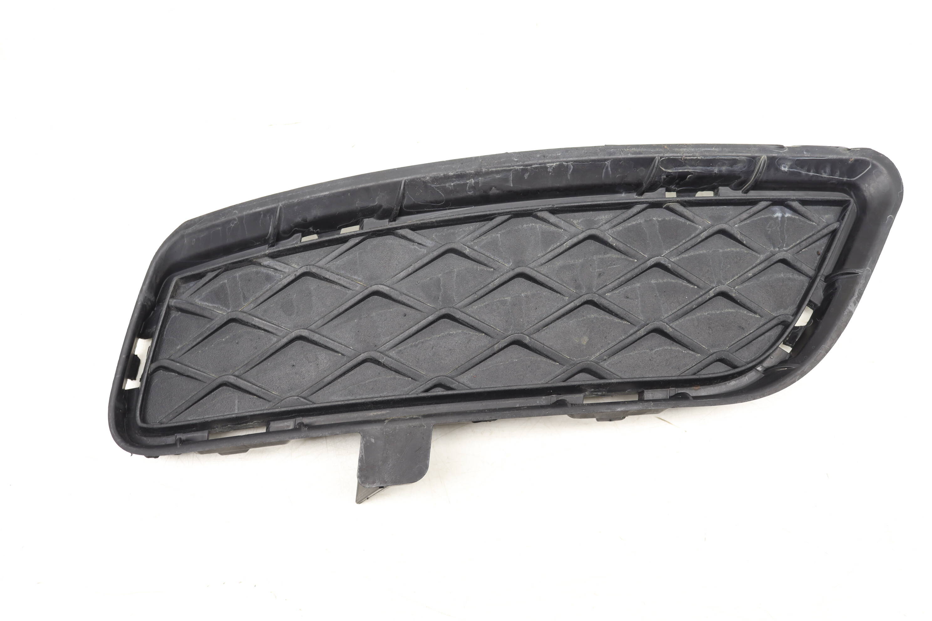 BMW Front Right Bumper Grille (X3) 51117210470