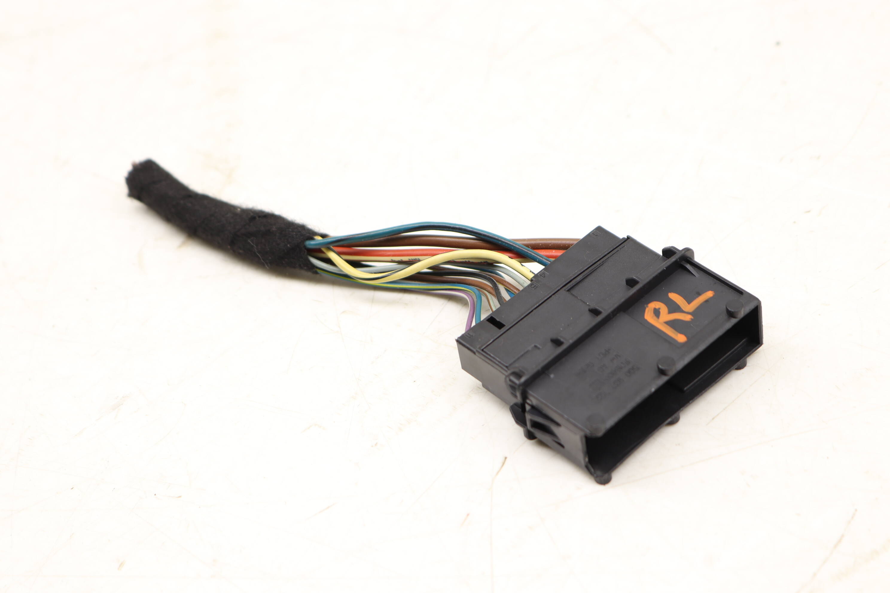 Audi Door Wiring Harness Connector / Pigtail (19-Pin) 5G0937722