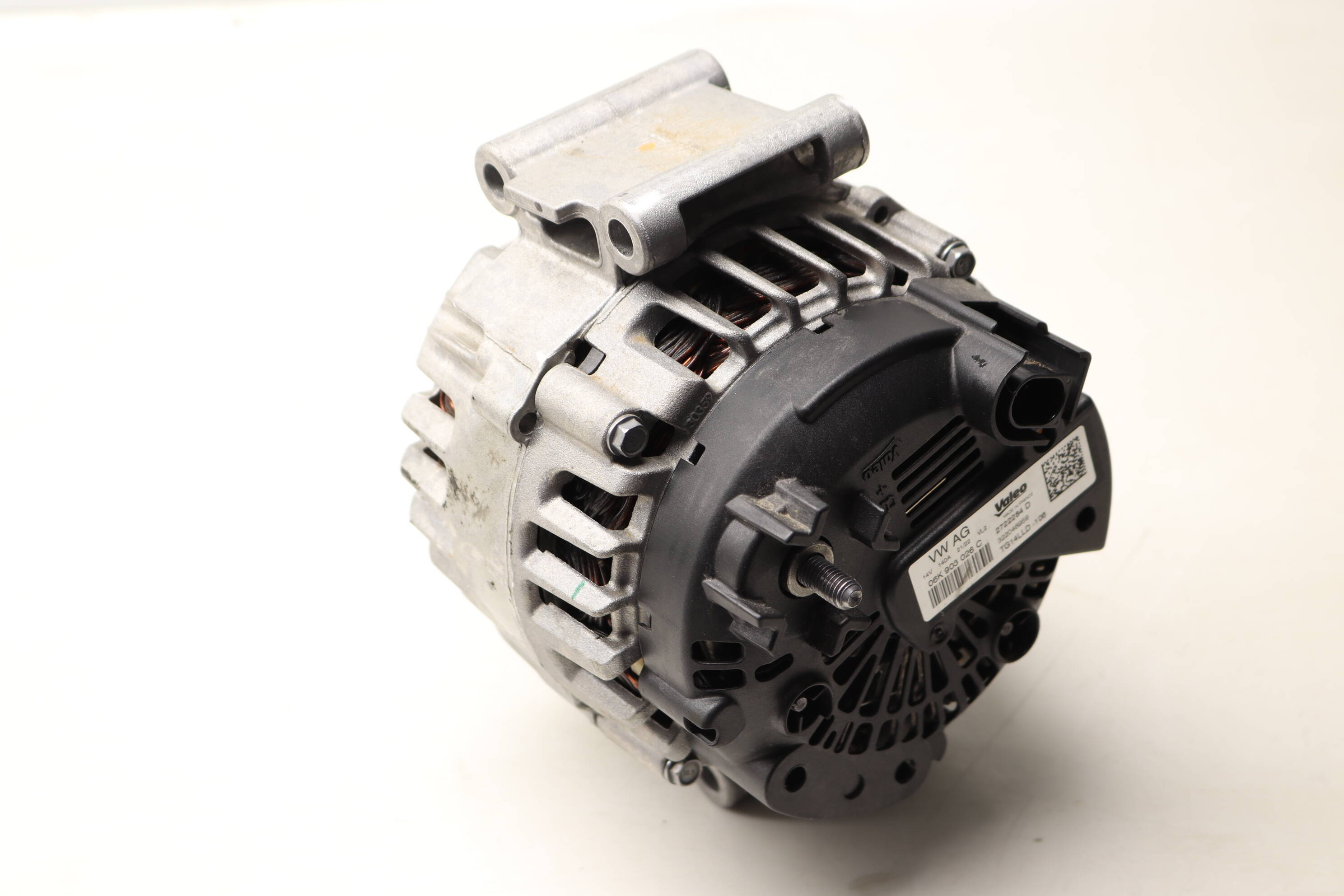 VW Alternator / Generator (140 Amp) (Tiguan, Passat) 06K903026C