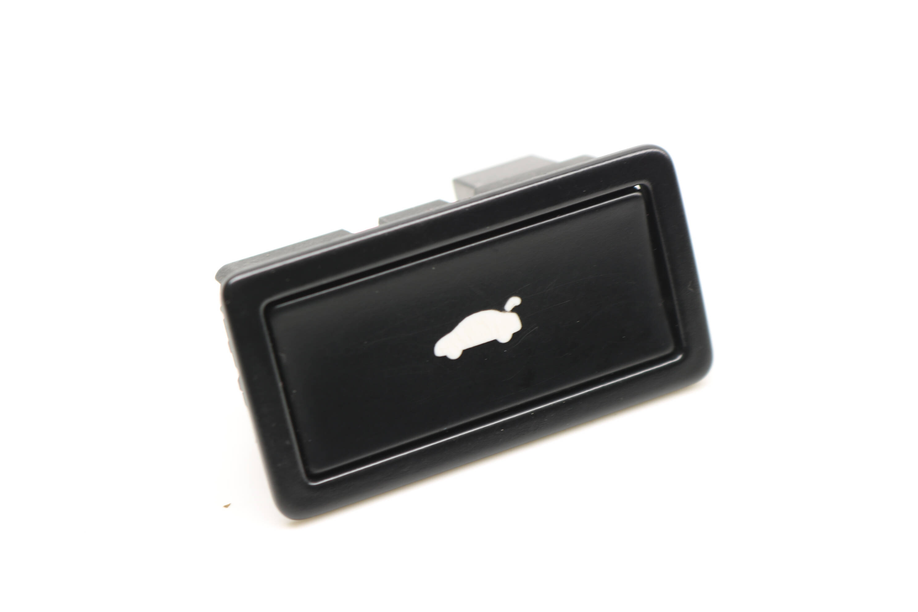 TRUNK / HATCH CLOSE BUTTON / SWITCH - AUDI A6 A8 Q7 S8 VW PHAETON