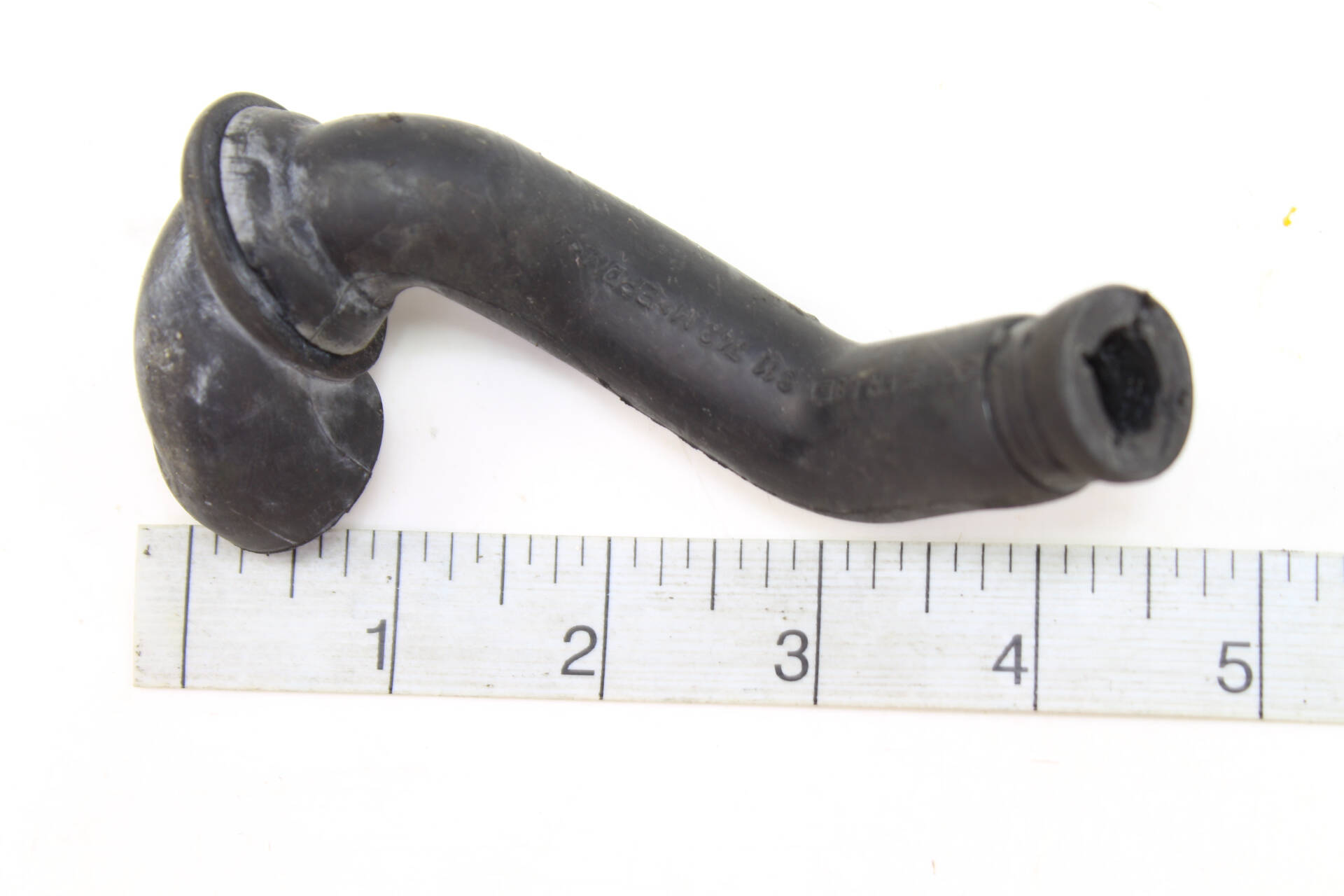 Audi Brake Booster Vacuum Line / Hose 8E1611743M