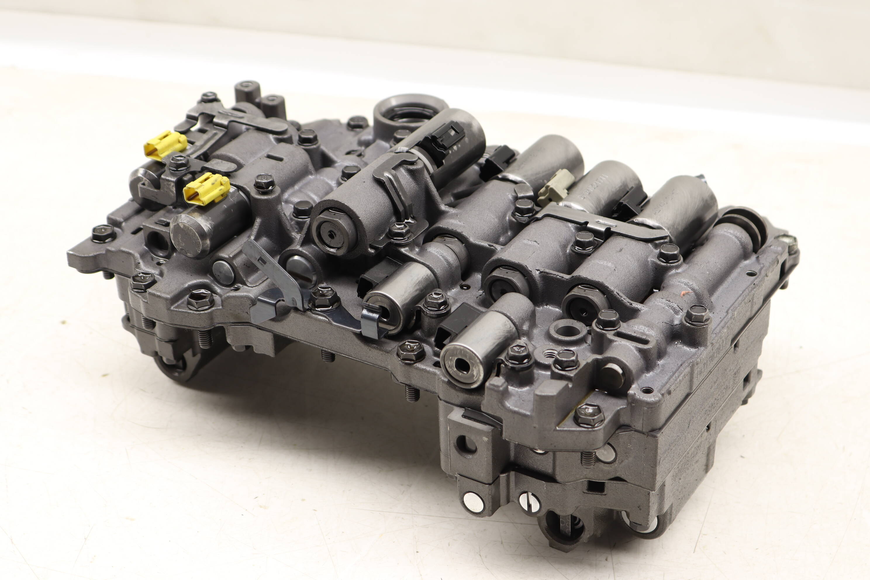 VW Transmission Valve Body / Mechatronic 09G325039F