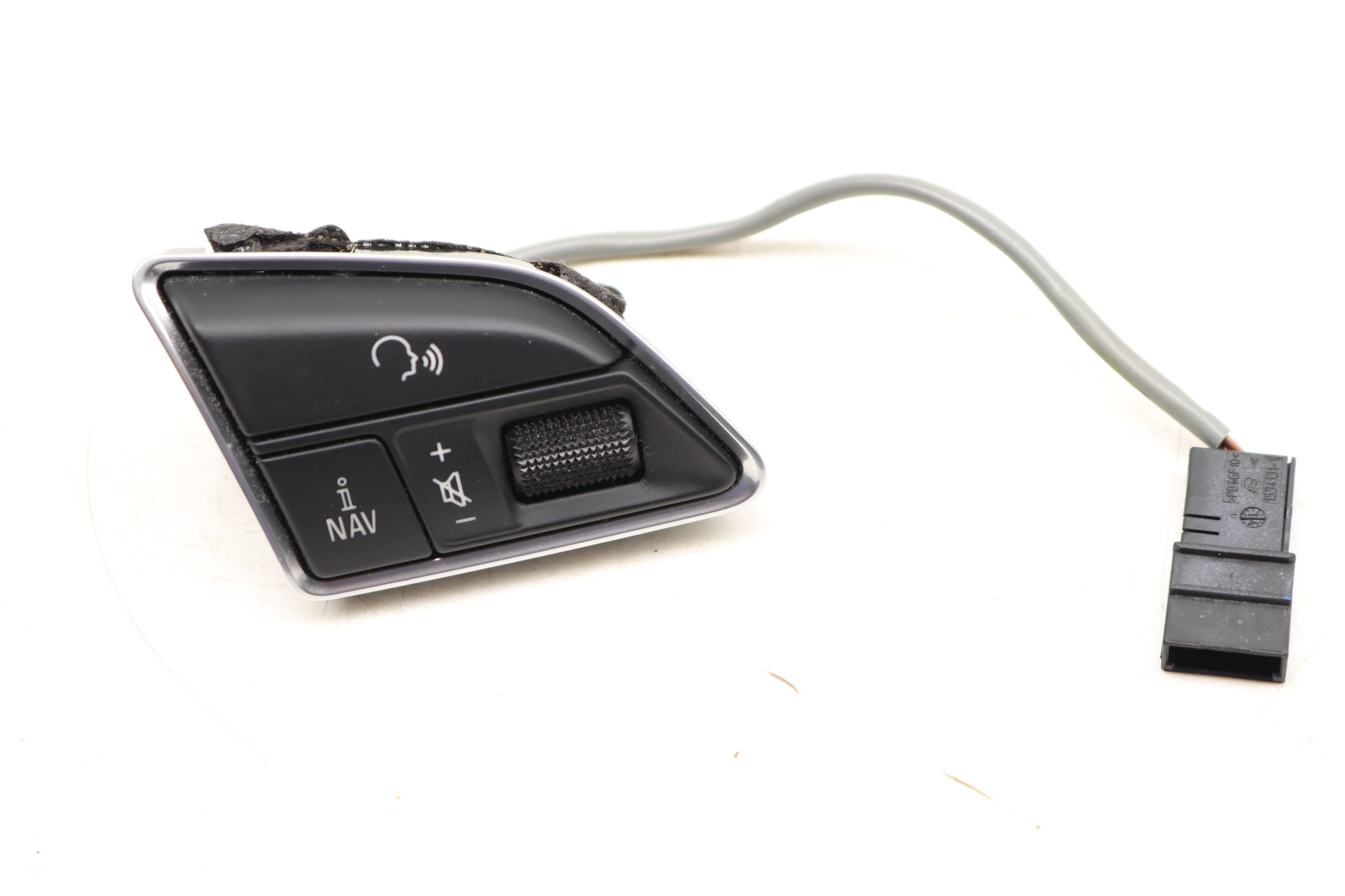 STEERING WHEEL PADDLE SHIFTER SET - AUDI A3 A4 A5 A6 A7 - 4H0951523F