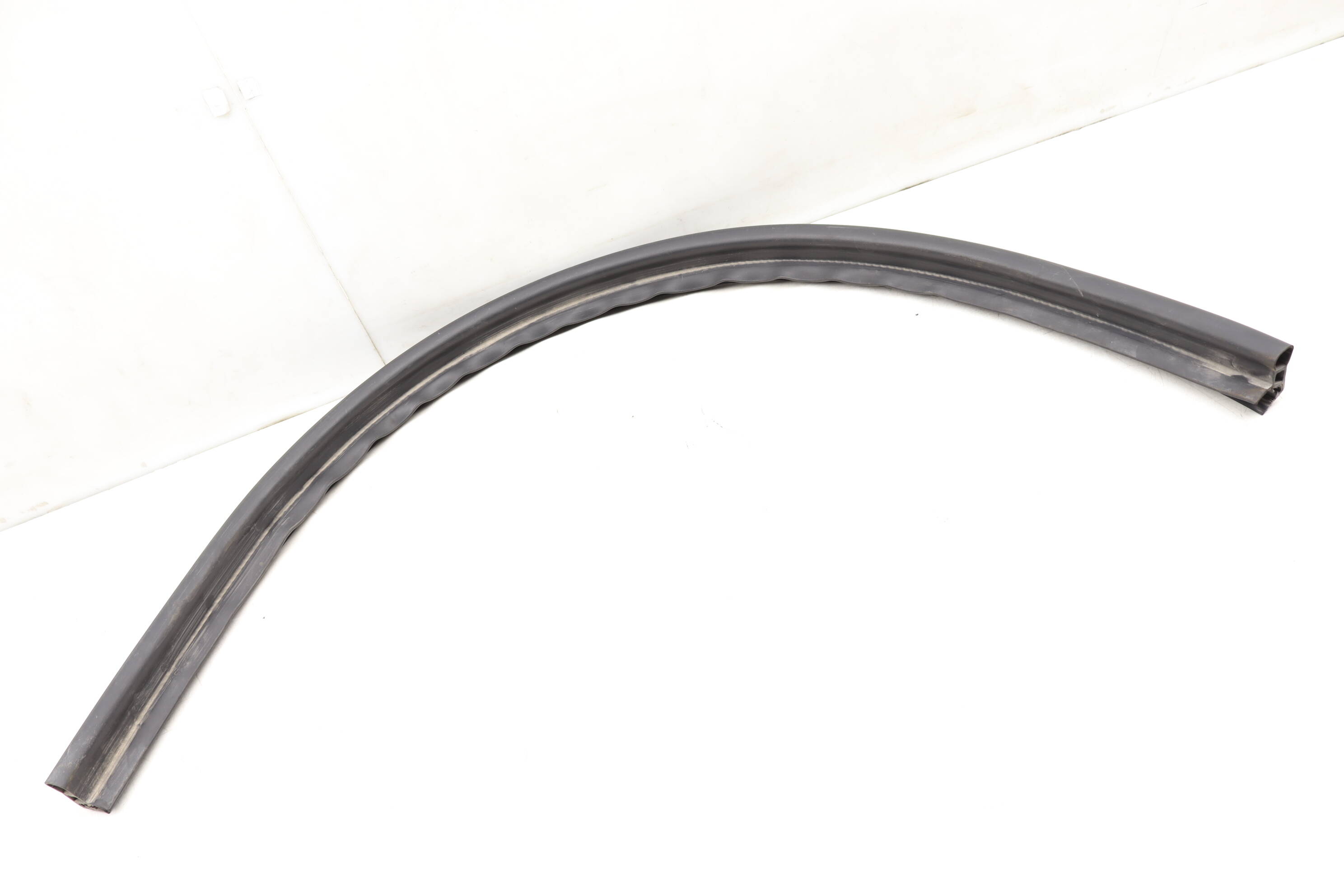 Porsche Rear Rain Tray Seal / Hood Weather Stripping 95B823737