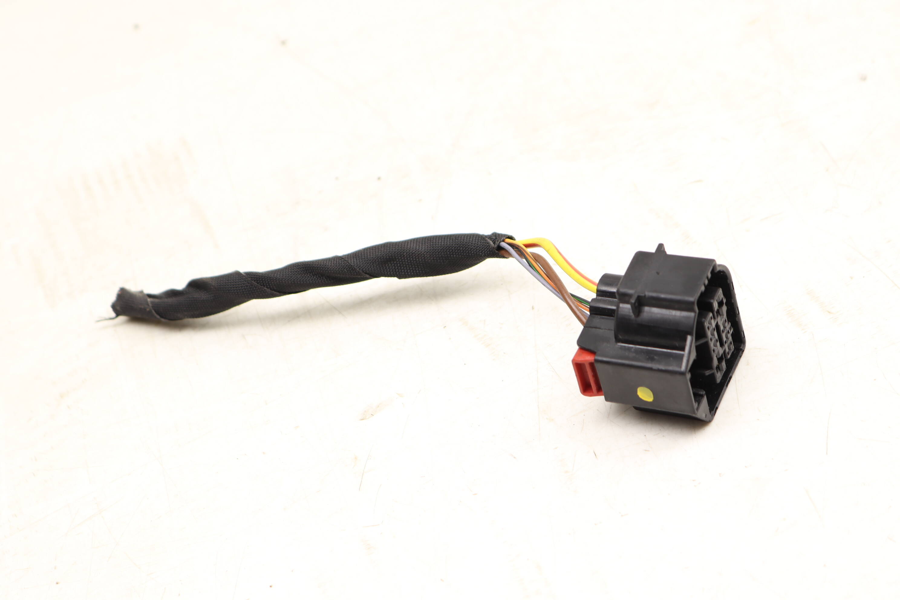 Audi Headlight Wiring Connector / Pigtail (8-Pin) 4K8973708