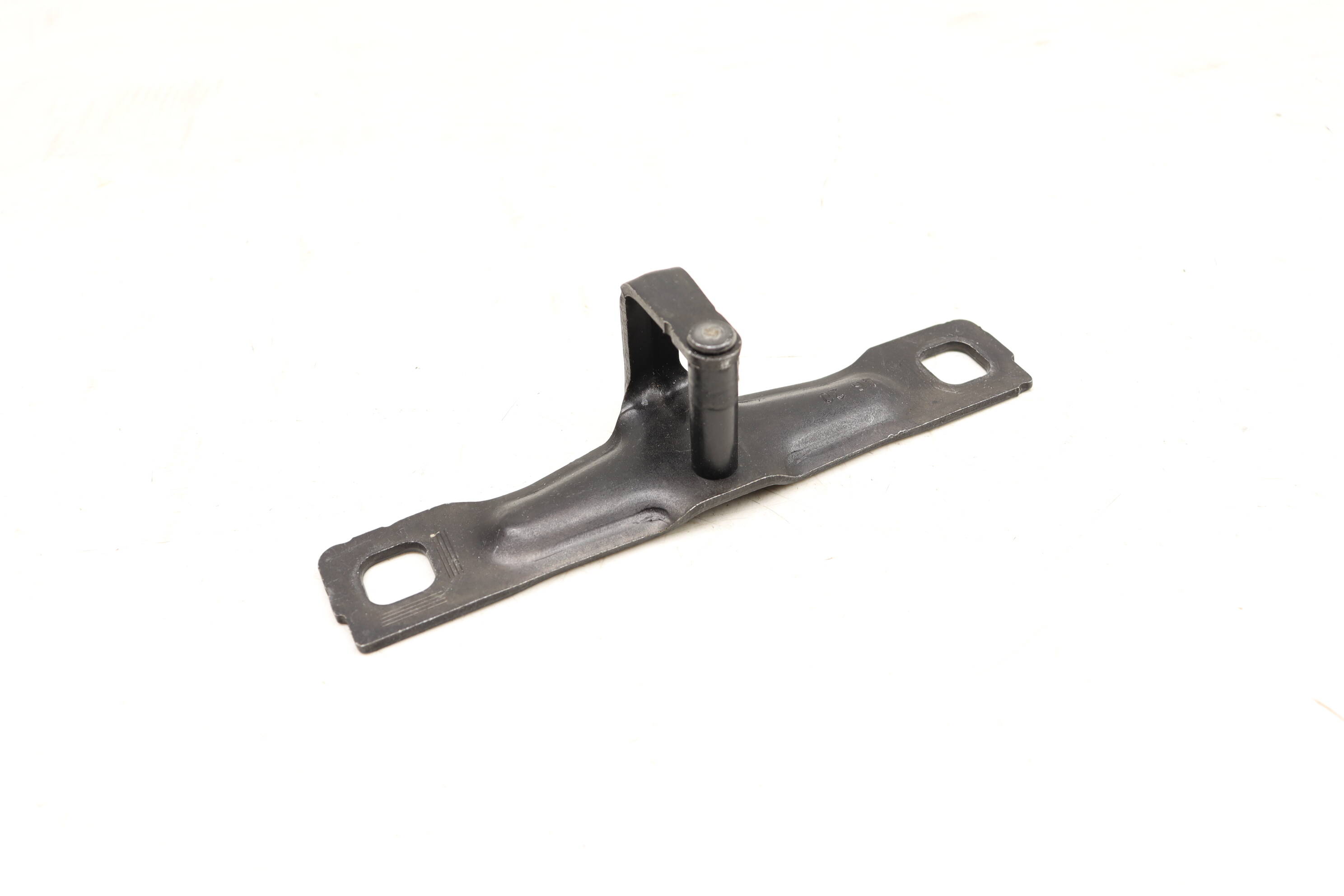 VW Trunk / Hatch Latch / Lock (Atlas) 5NA827506