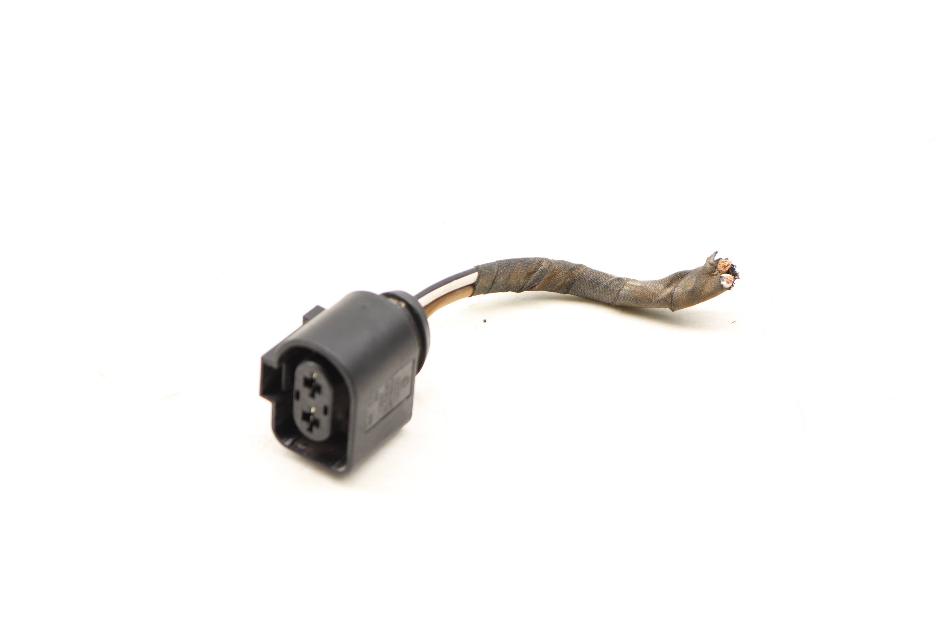 Audi 2-Pin Secondary Air Pump Wiring Connector / Pigtail