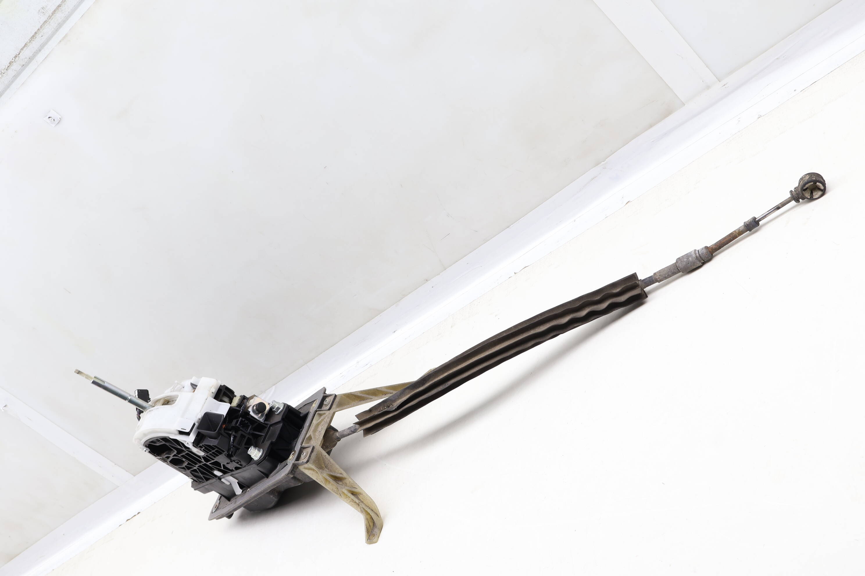 Audi Automatic Shifter Assembly W/ Linkage (Q7) 4L1713041AF