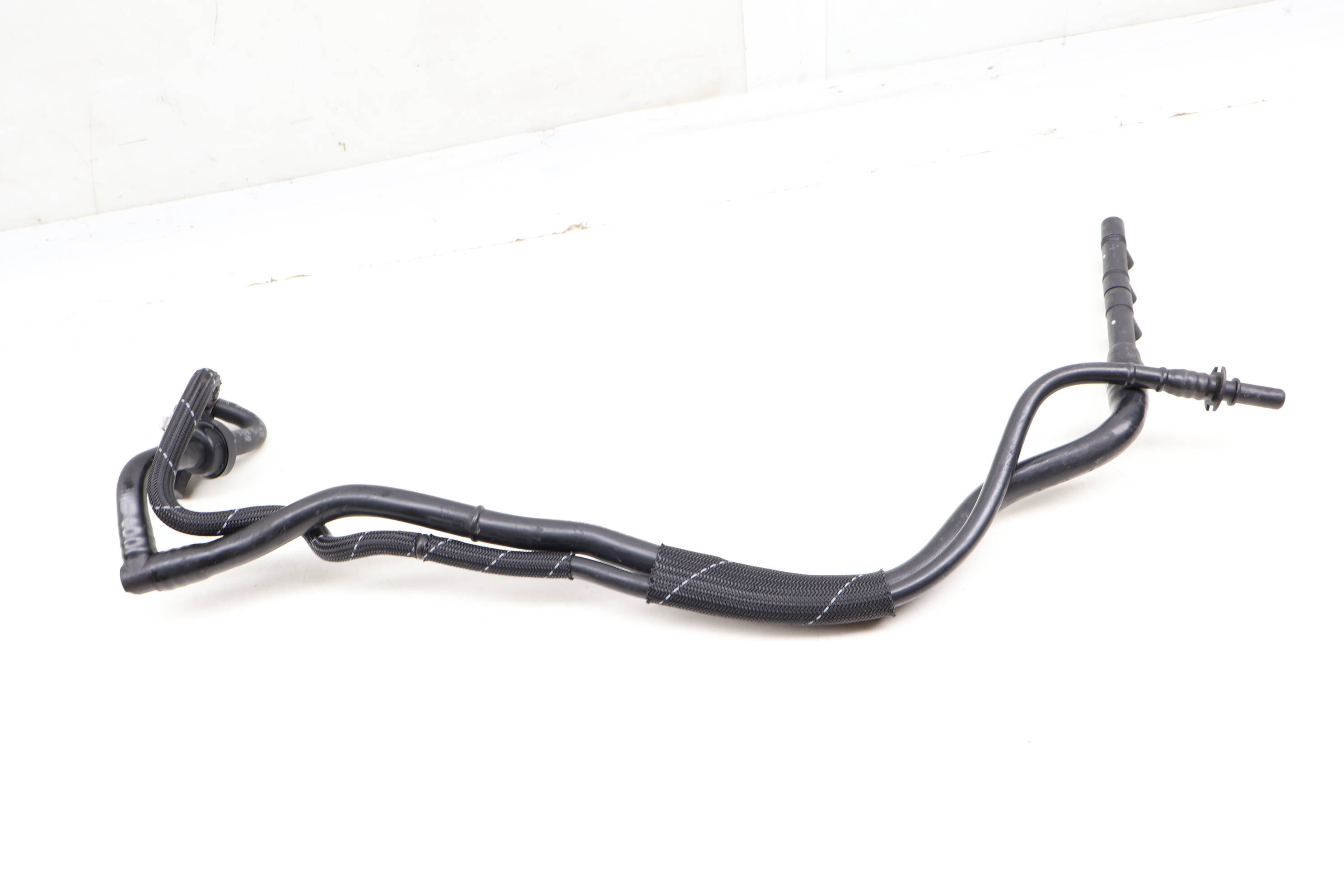 Audi Crankcase / Engine Breather Hose Set 06E133790AA