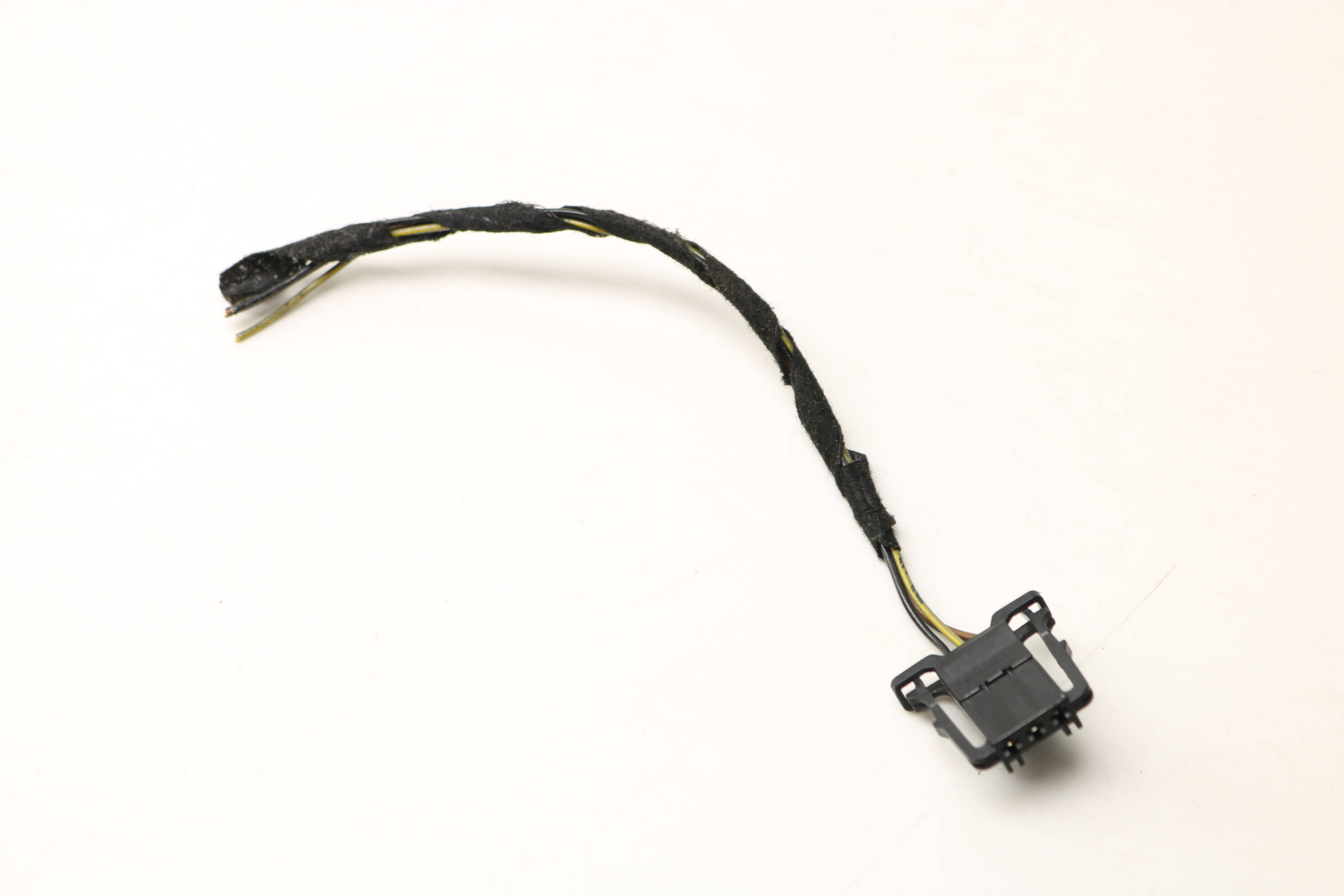 VW 3-Pin Wiring Harness Connector / Pigtail 1T0972703