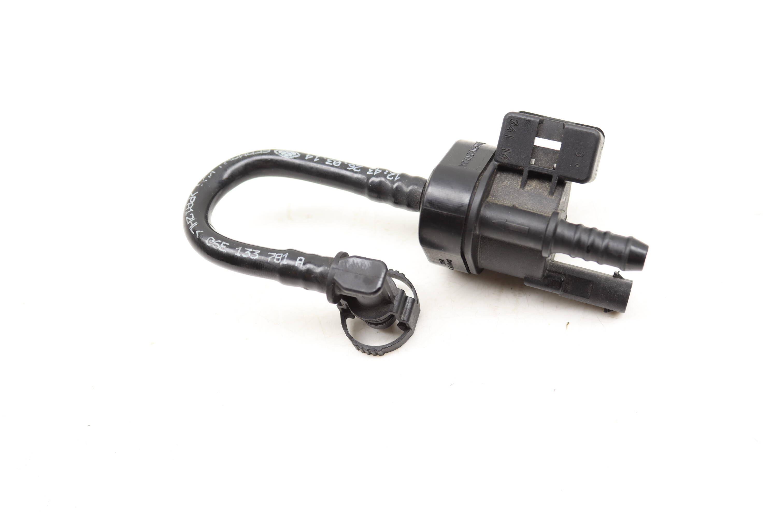 Audi Purge Valve W/ Connecting Tube 06E133781A