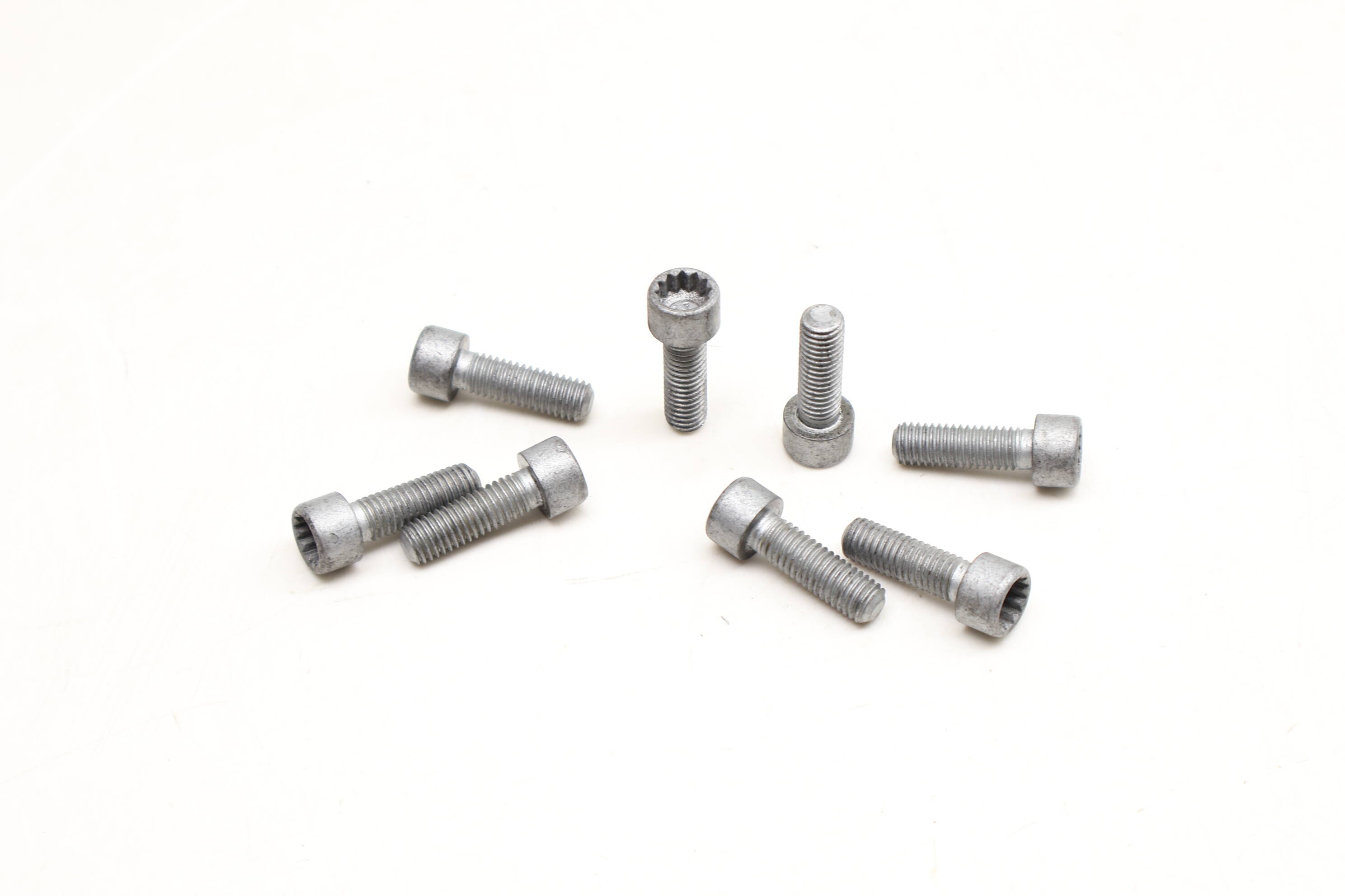 Audi Harmonic Balancer / Crankshaft Pulley Screw / Bolt Set (8)