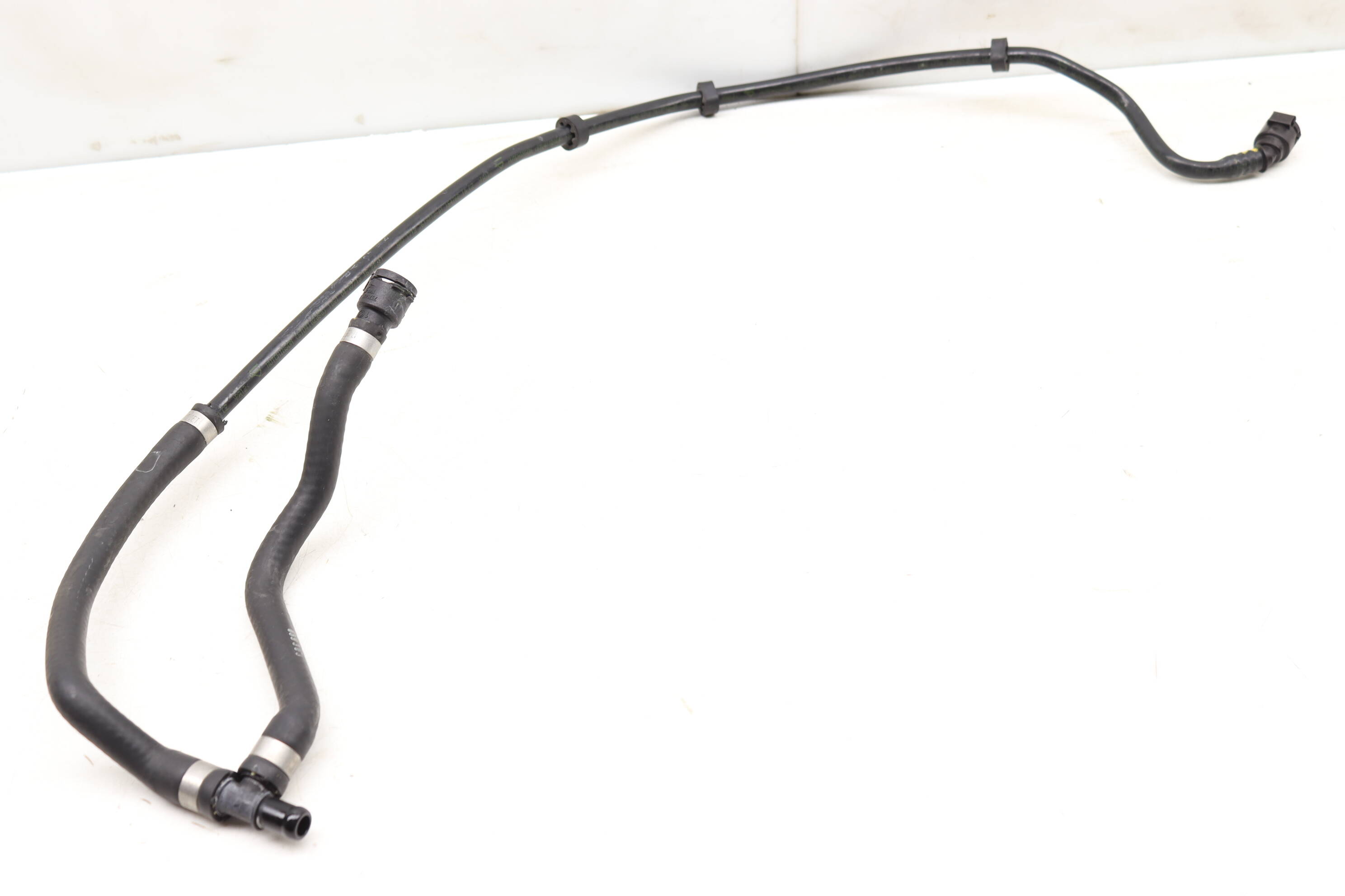 BMW Radiator Coolant Hose / Line 17127619712