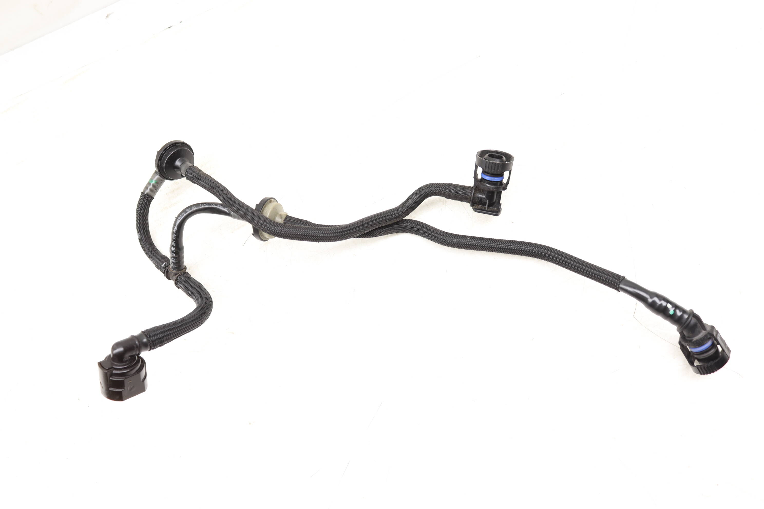 Audi Engine Breather / Vent Hose Line 06M103217AT