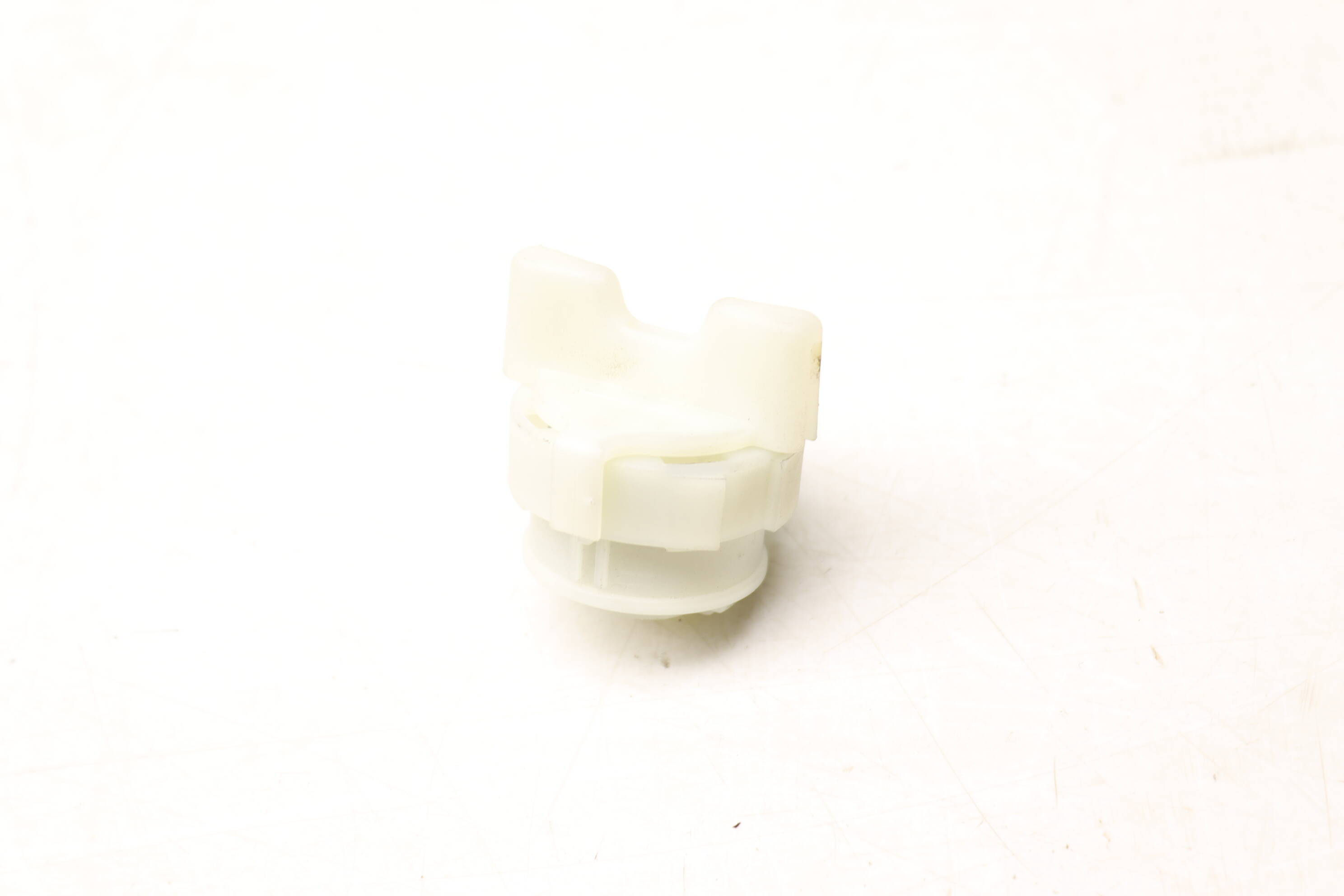 VW Outer Tail Light Screw / Fastener (Tiguan, Atlas) 5TA945300