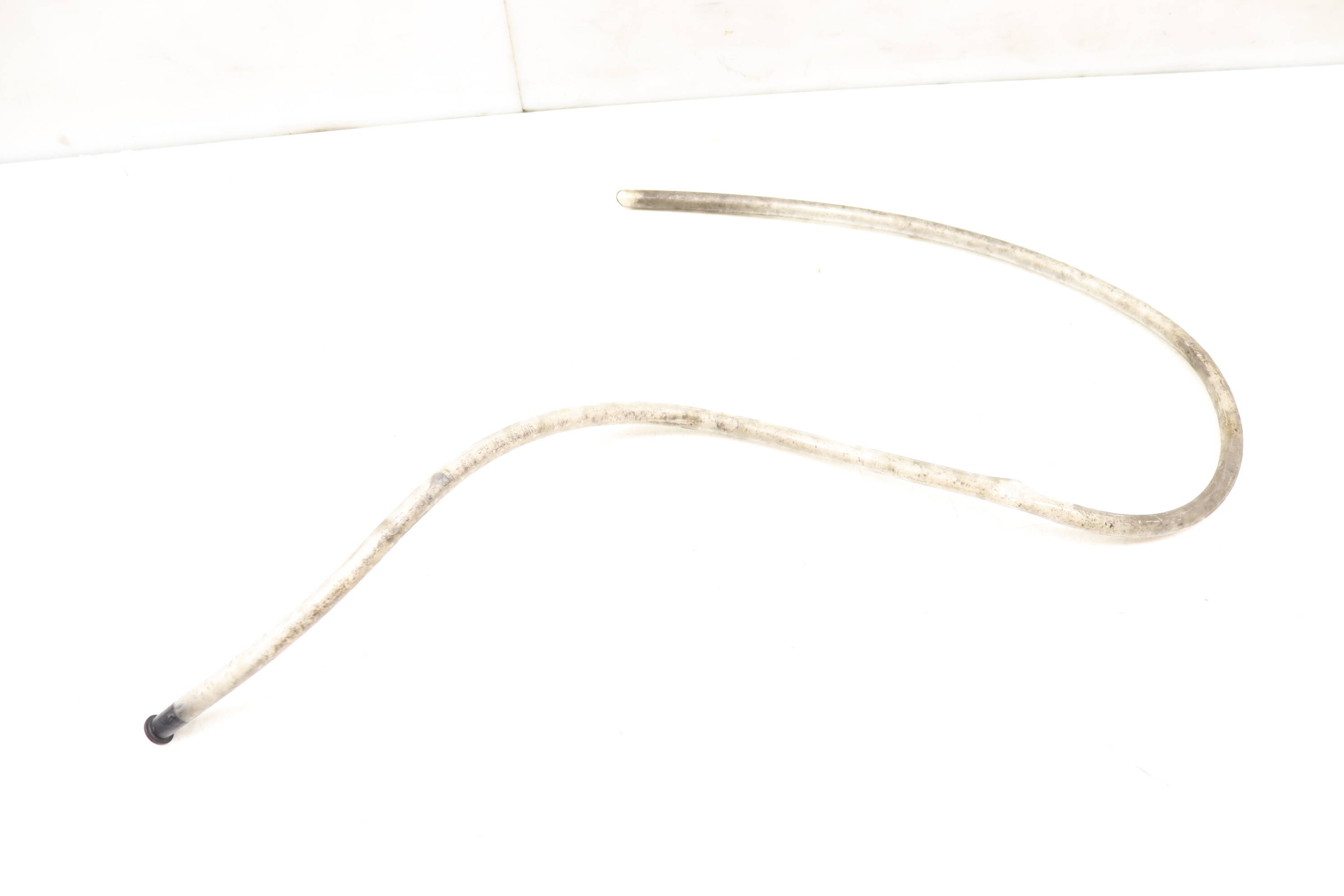 Audi Fuel Drain Hose (SQ5, Q7, A6 Quattro, Q5, Q8) 4M0809937A