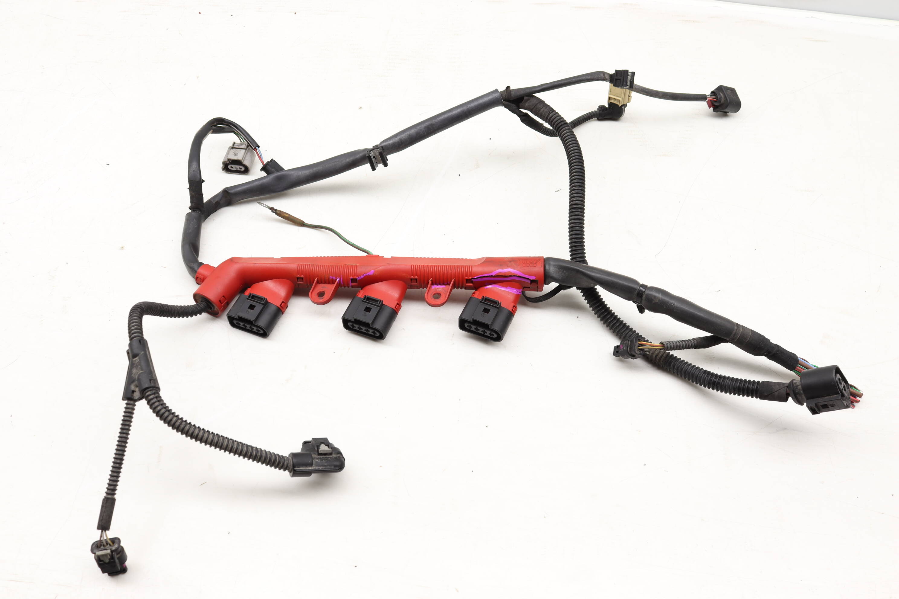 Audi Right Engine / Ignition Coil Wiring Harness 06E971822D